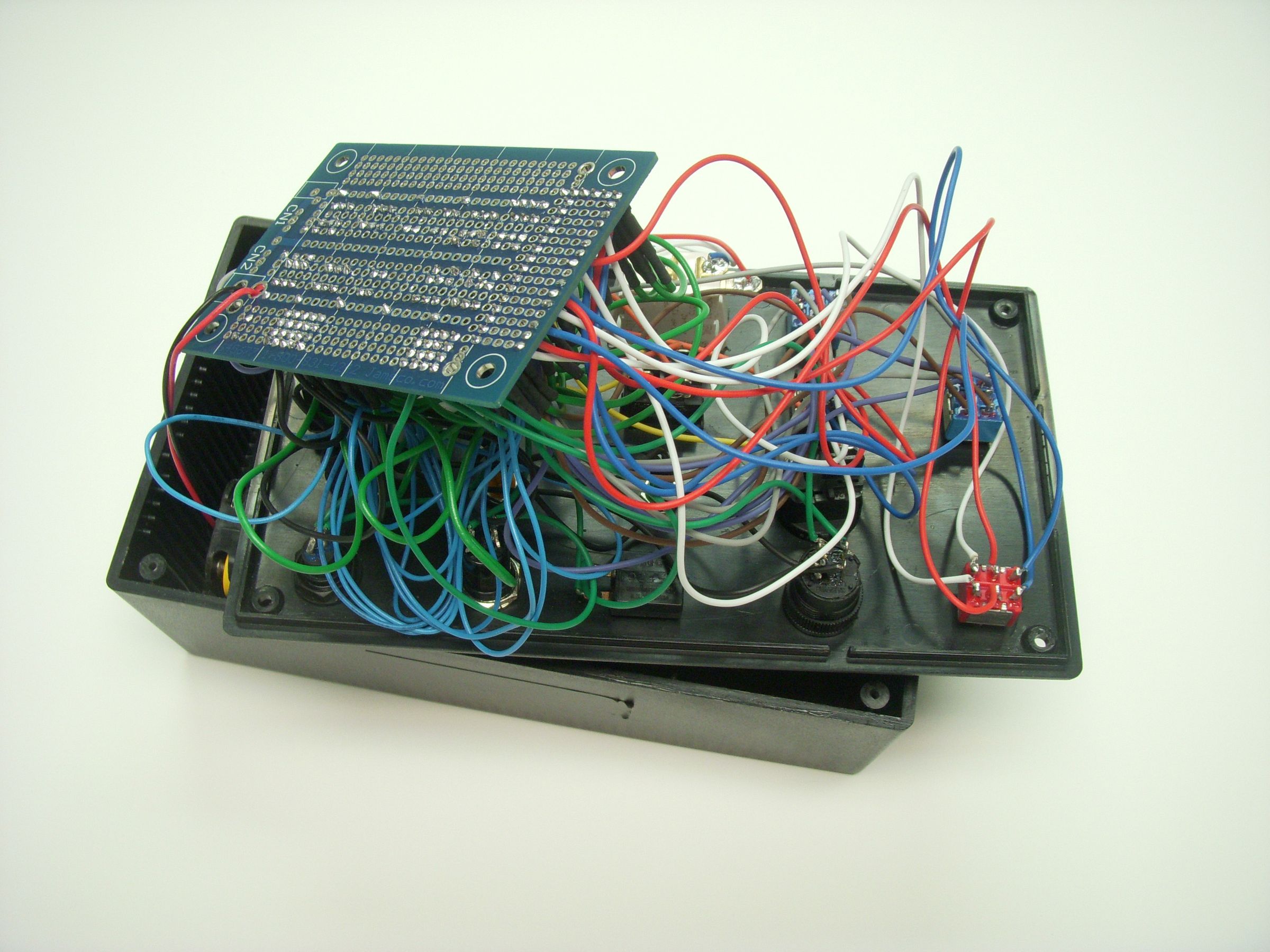 FUN! LIGHT SWITCH BOX : 40 Steps - Instructables