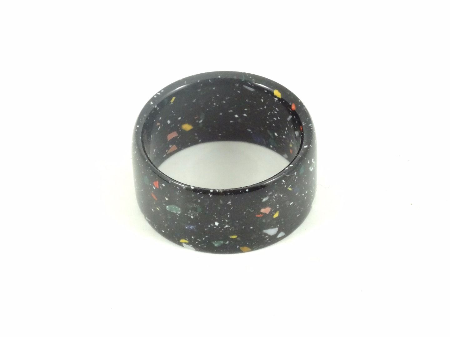 How to Make an Acrylic Ring With Corian : 6 Steps (with Pictures ...