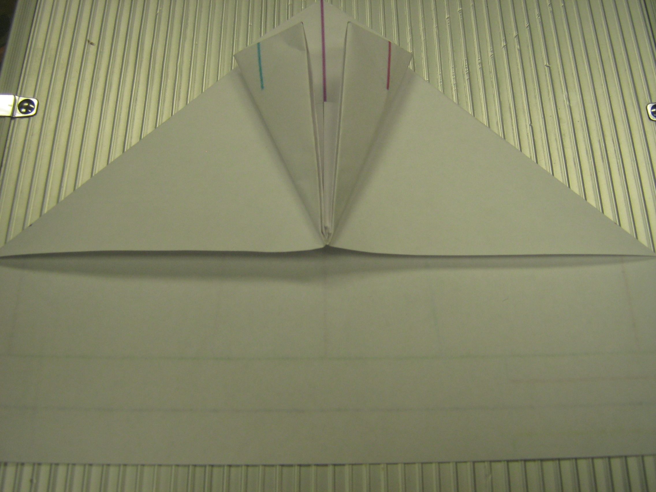 Totally Awesome Paper Airplane : 10 Steps (with Pictures) - Instructables