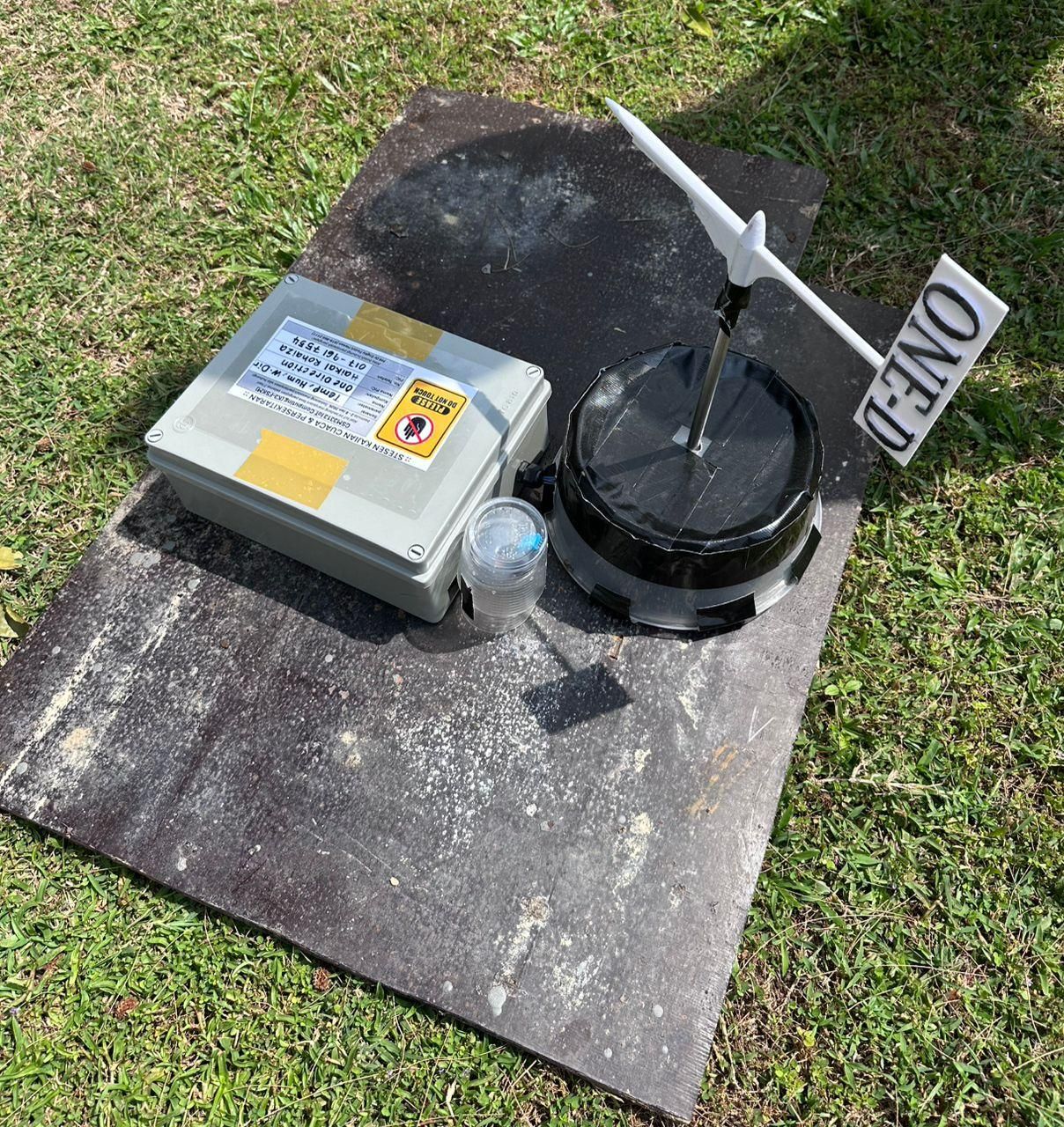 DIY IoT Wind Direction & Weather Sensor : 8 Steps - Instructables