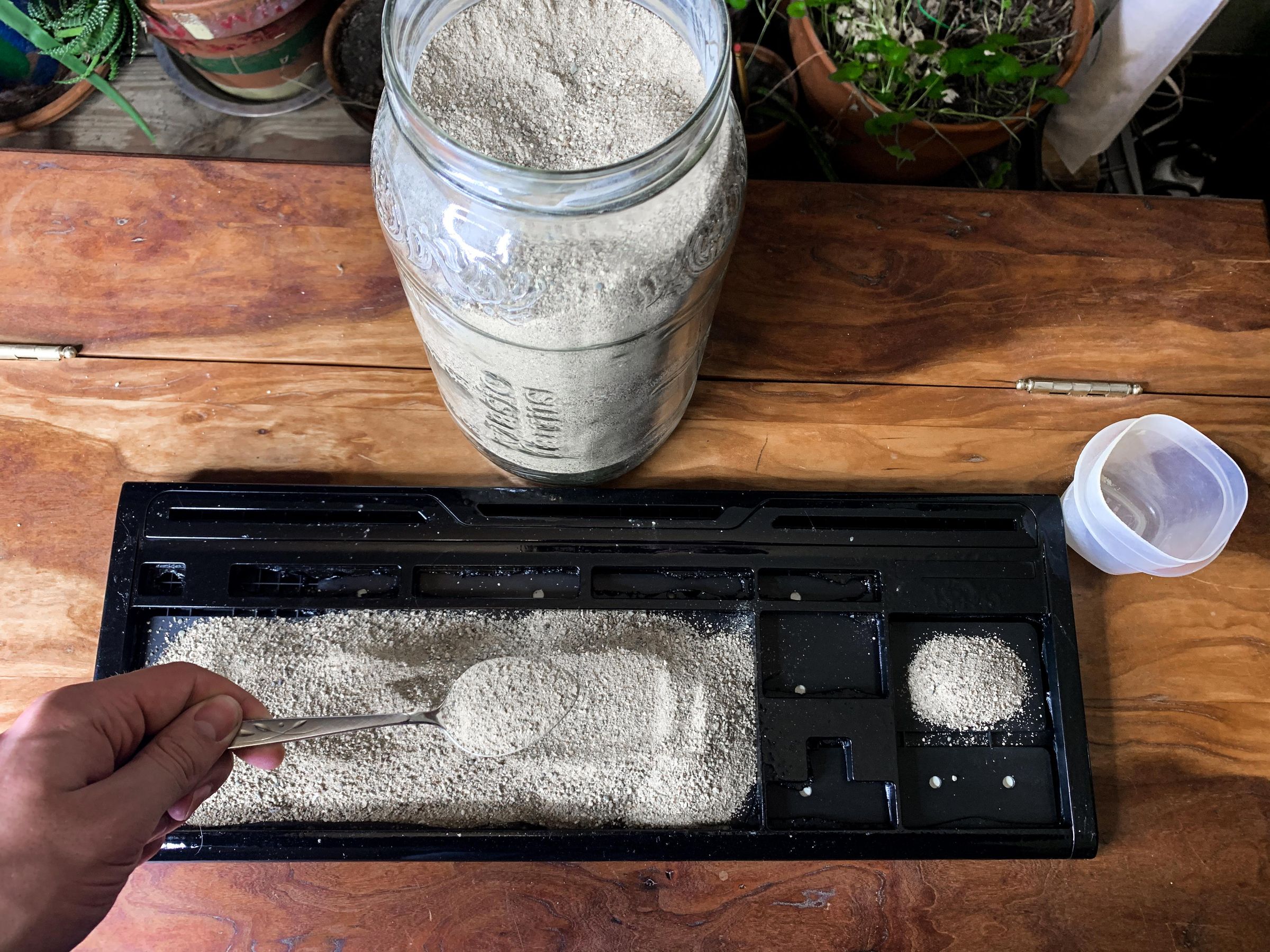 Keyboard to Desktop Sand Garden : 9 Steps (with Pictures) - Instructables