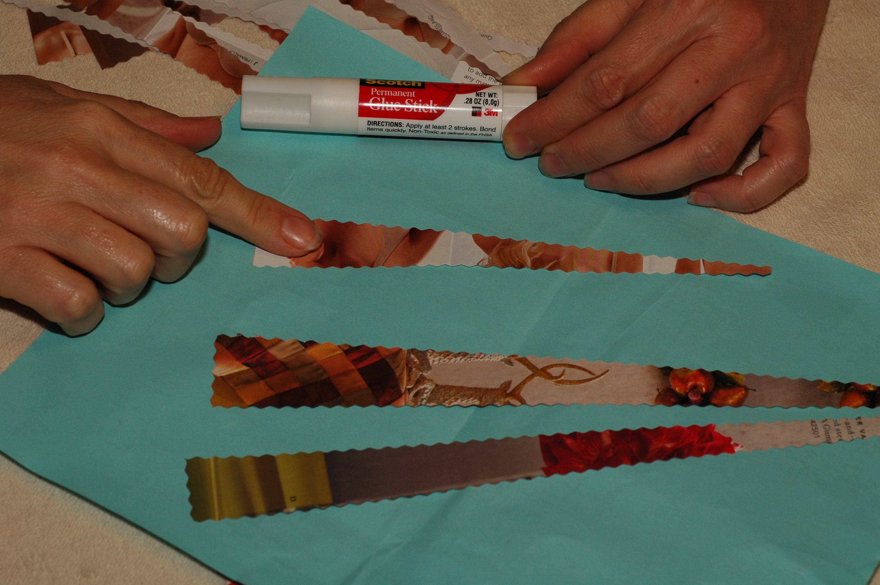 Wavy Cut Paper Bead How-To : 10 Steps (with Pictures) - Instructables