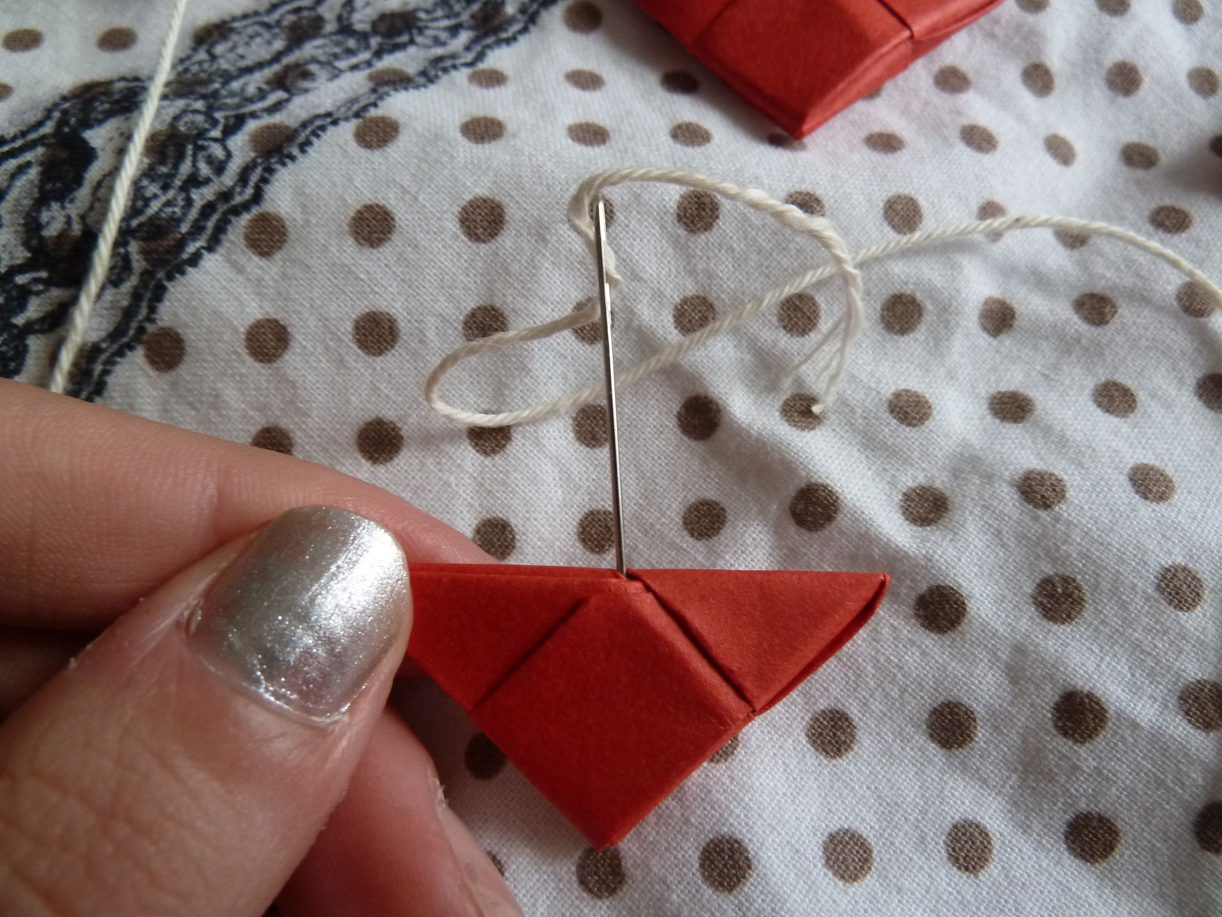 Paper Heart Decorations : 16 Steps (with Pictures) - Instructables