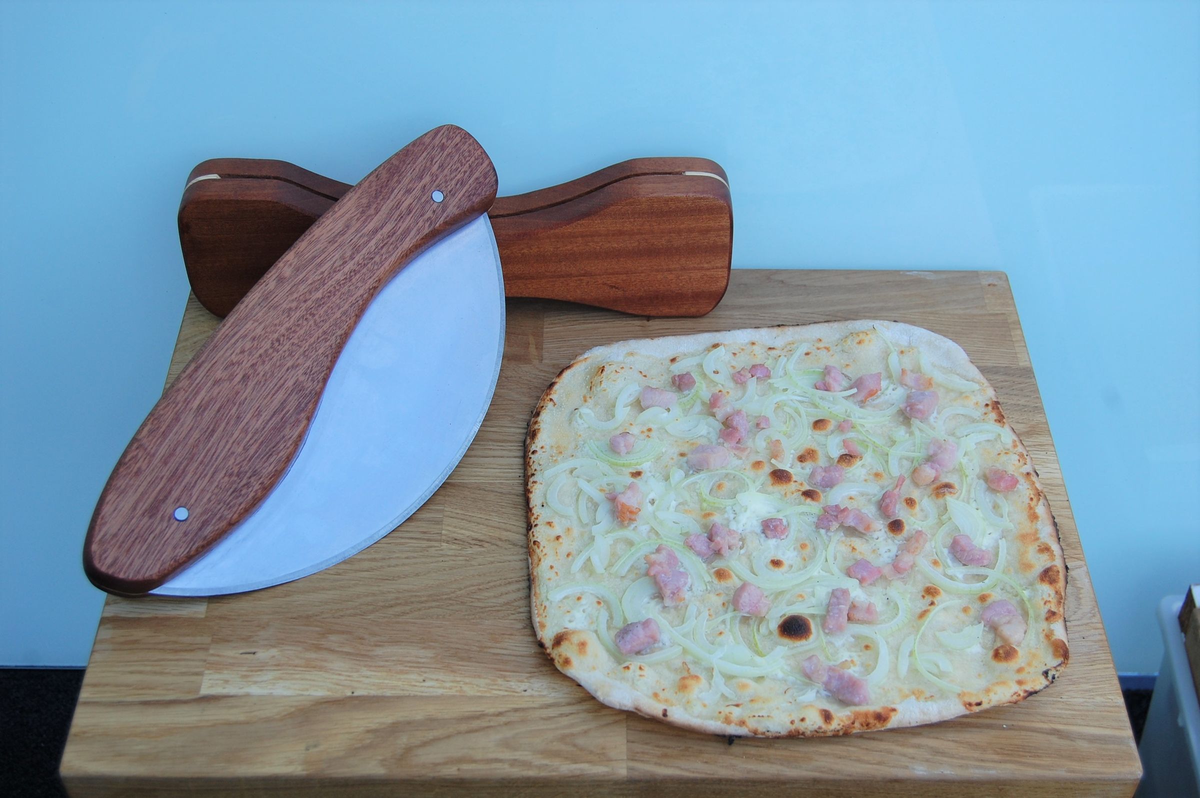 Pizza Cutter From Discarded Saw Blade : 11 Steps (with Pictures ...