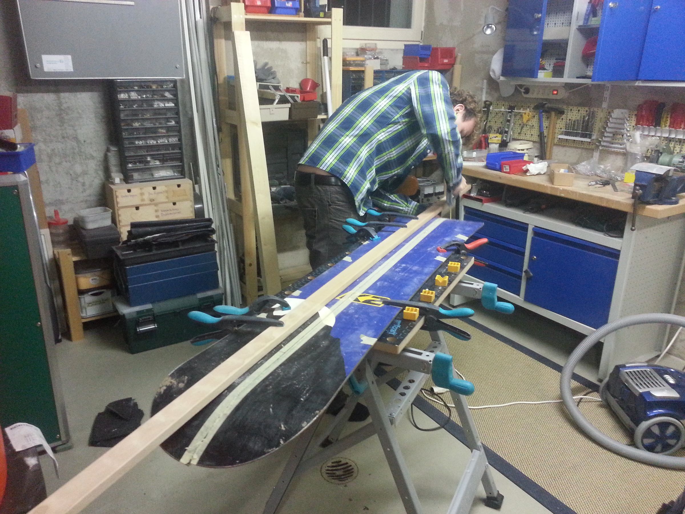 Turn Your Old Snowboard Into a Splitboard ! : 10 Steps (with Pictures ...