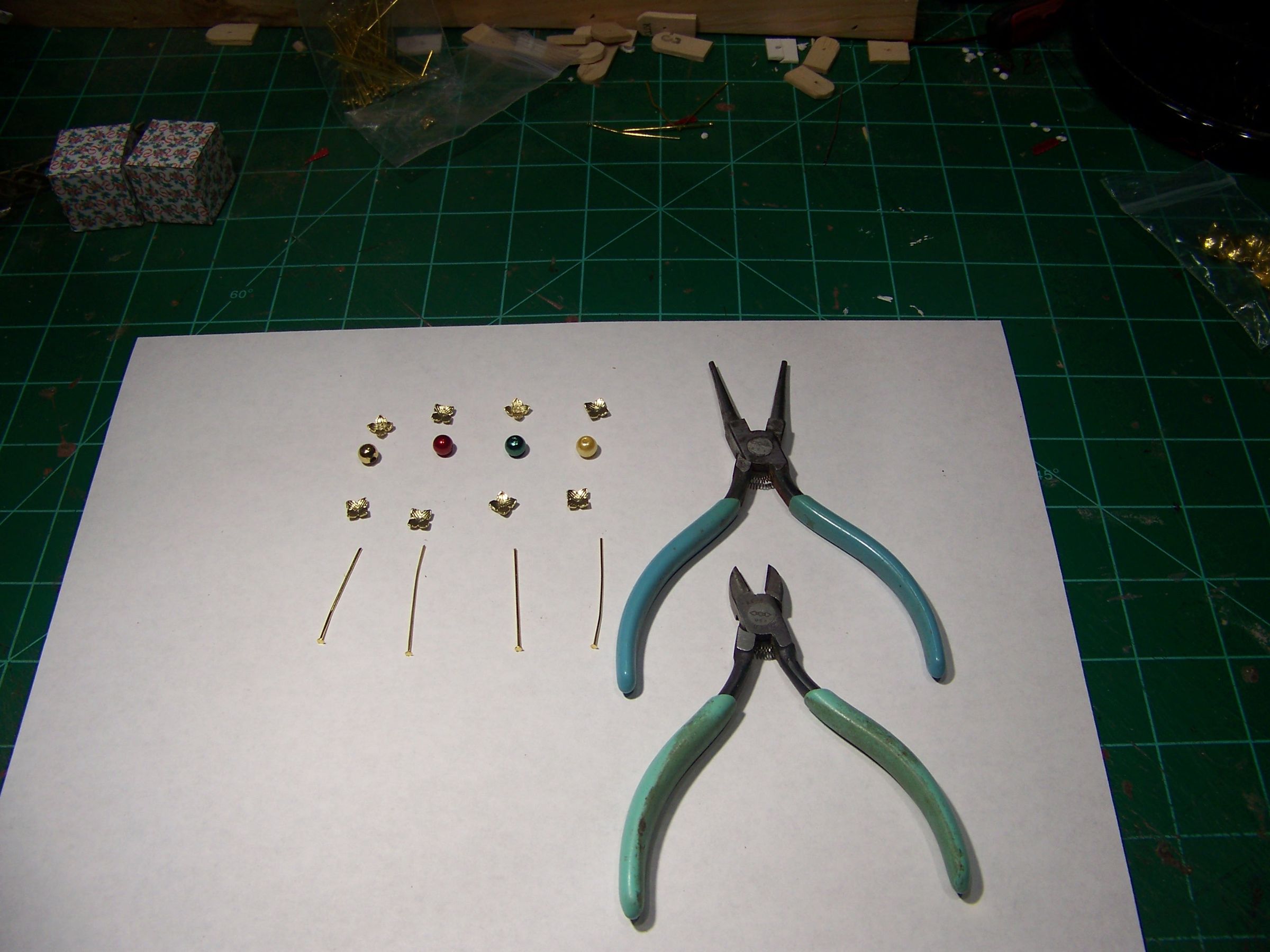 Making Mini Christmas Ornaments (with Pictures) - Instructables