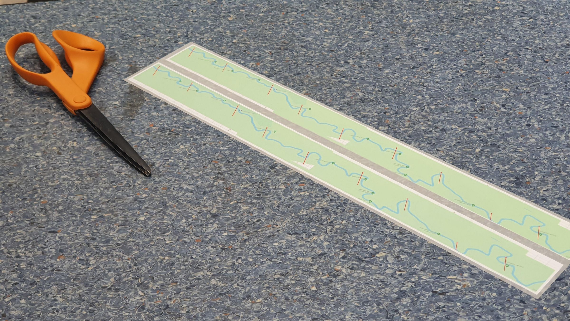 Map Scroll : 6 Steps - Instructables
