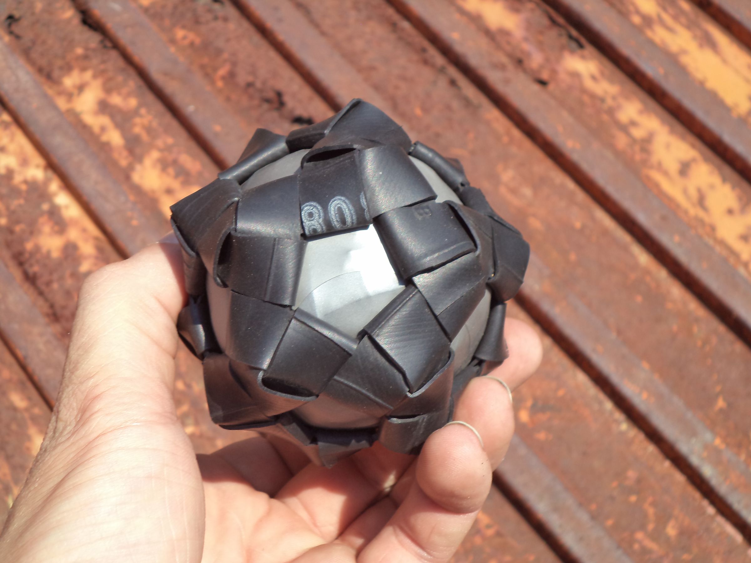 Dodeca Rubber Fidget Ball From Inner Tubes : 13 Steps (with Pictures ...