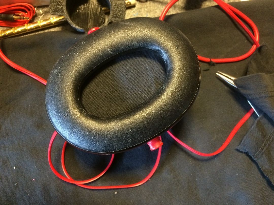 DIY High Performance Noise Isolating Headphones : 5 Steps (with ...