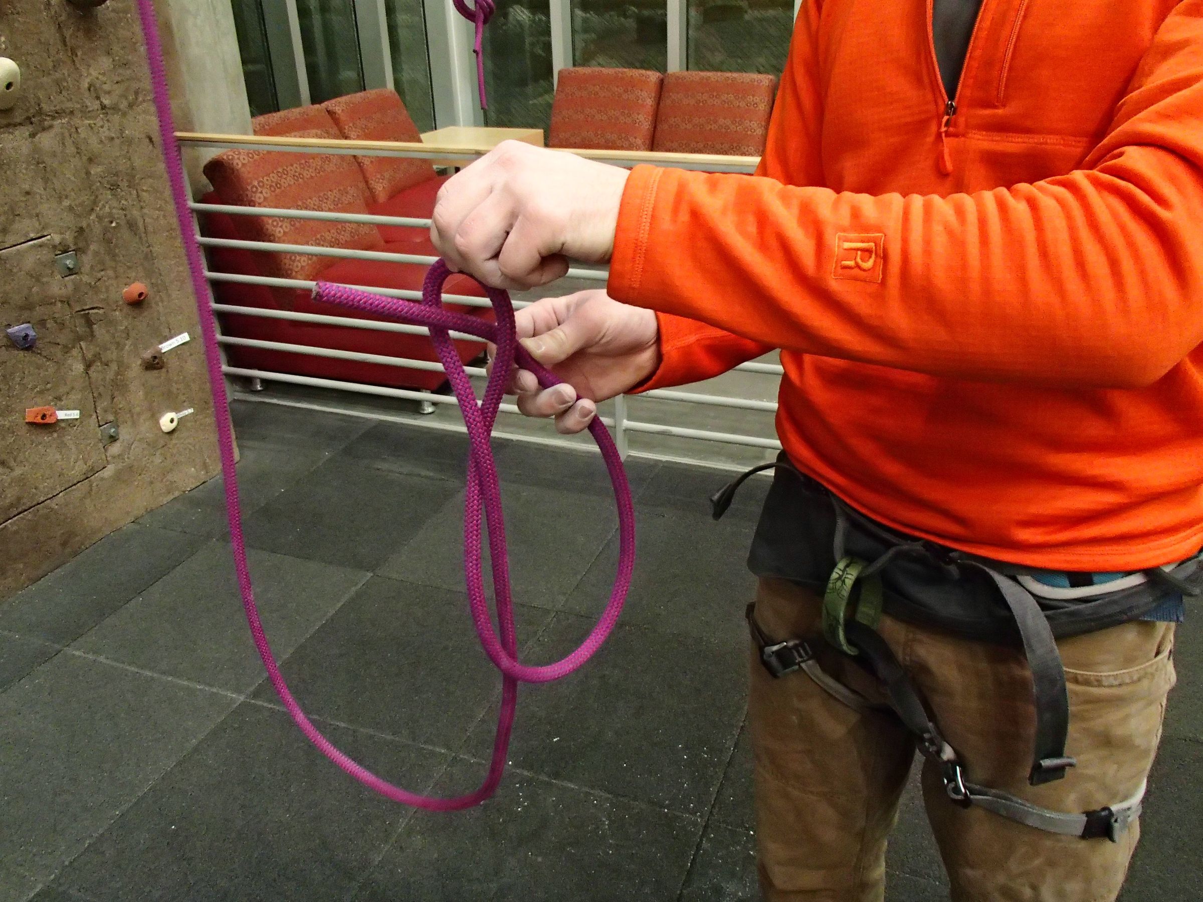 A Climber's Guide to the Figure Eight Follow Through Knot : 5 Steps ...