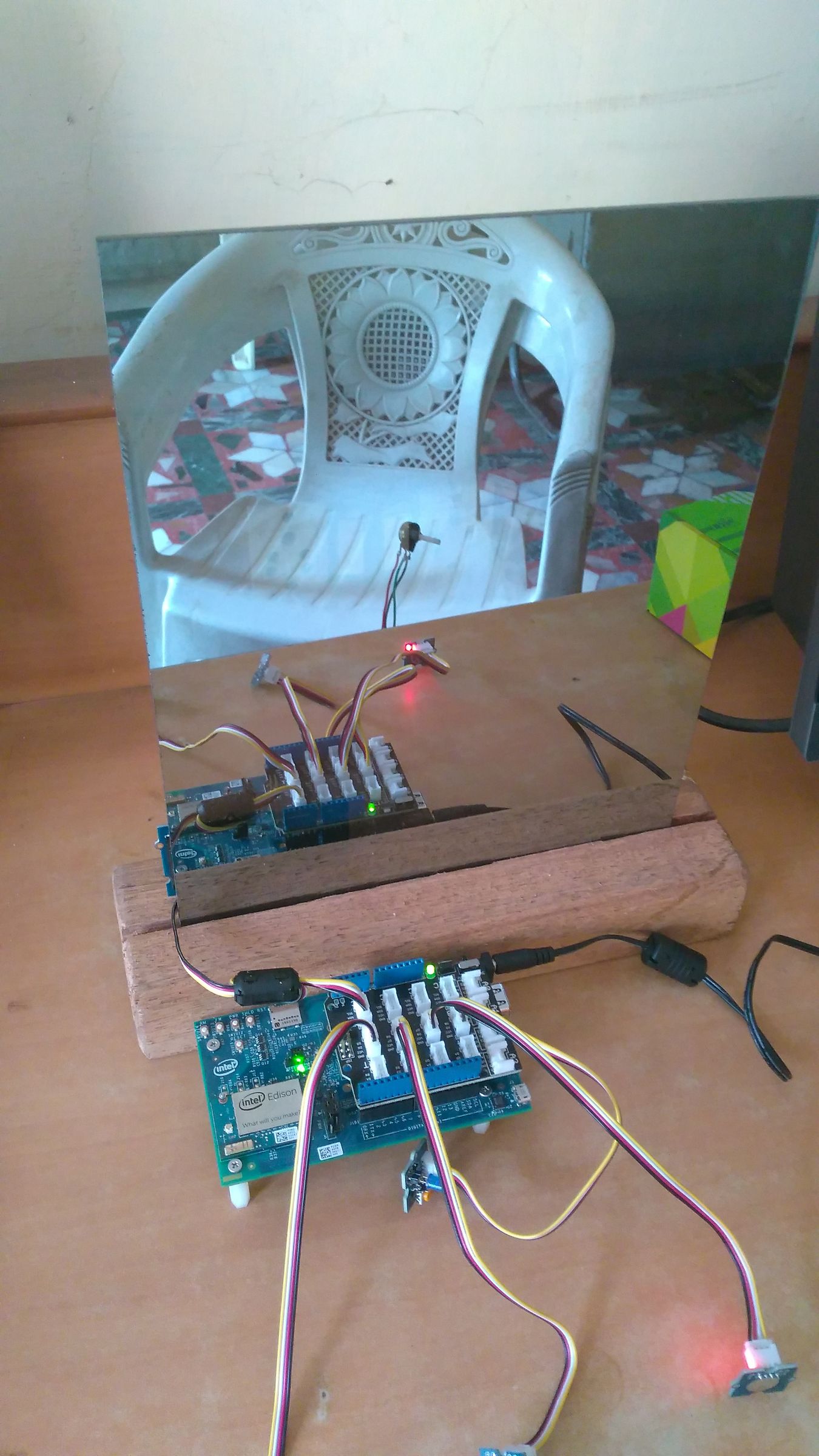 Interactive Smart Mirror (Intel IoT) : 4 Steps - Instructables