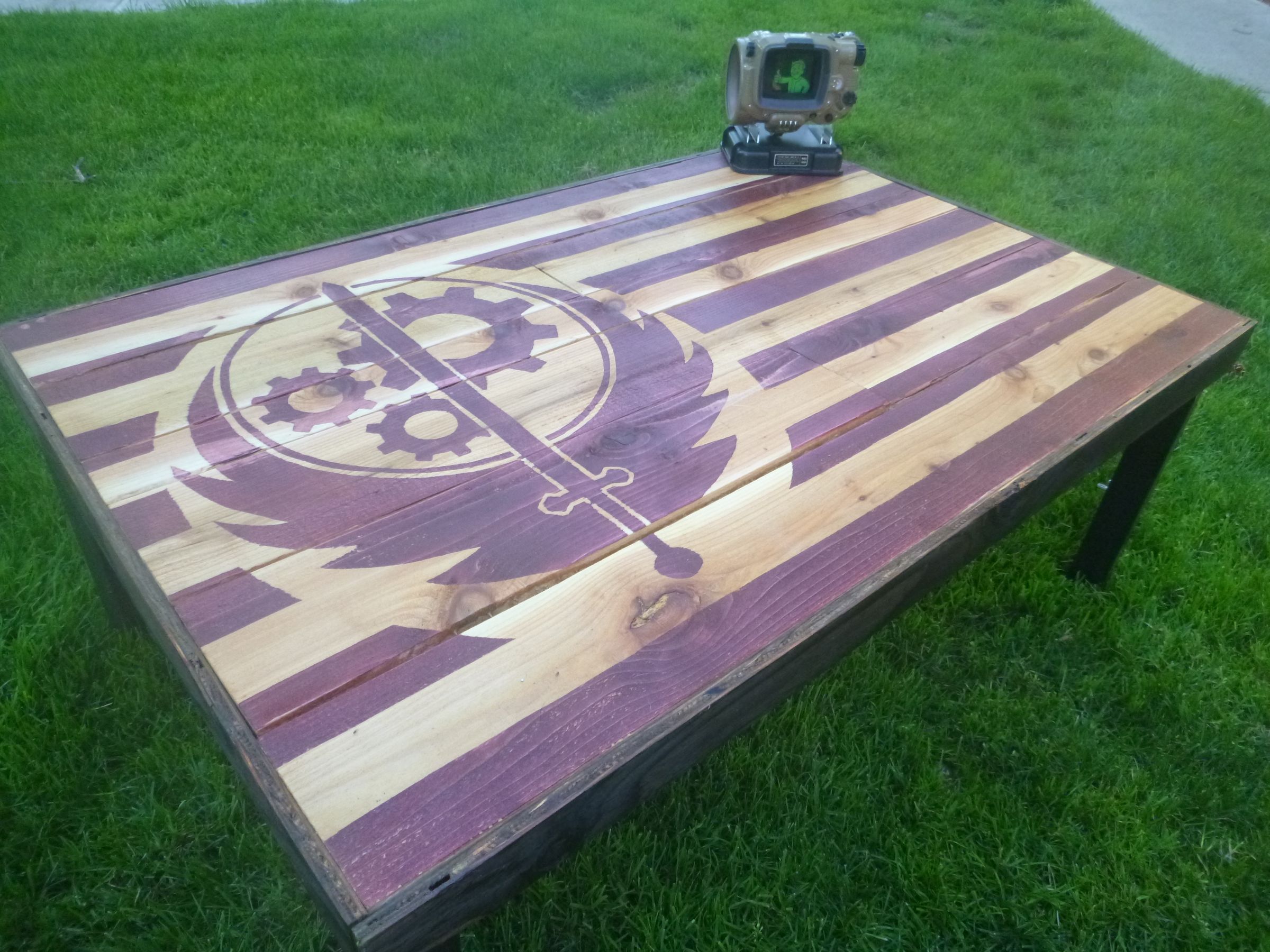 Fallout Brotherhood of Steel Coffee Table (IKEA Hack) : 13 Steps (with ...