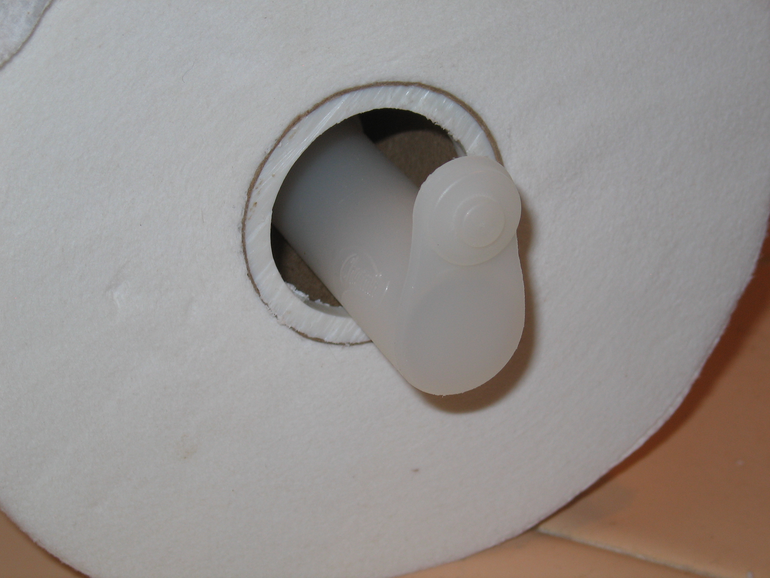 Toilet Paper Core Protector and EZ-Roller : 8 Steps - Instructables