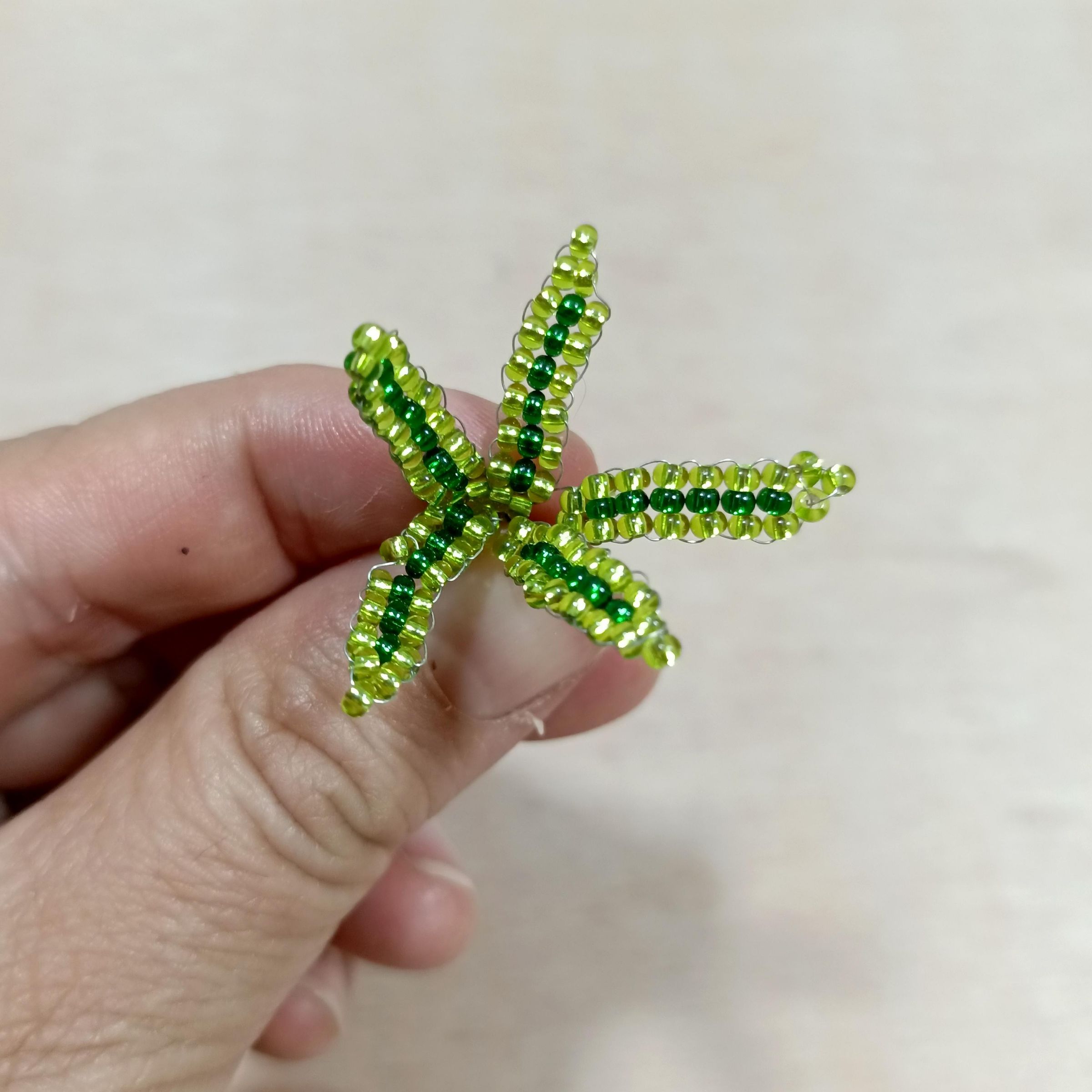 Mini Beaded Flowers Bouquets : 11 Steps (with Pictures) - Instructables
