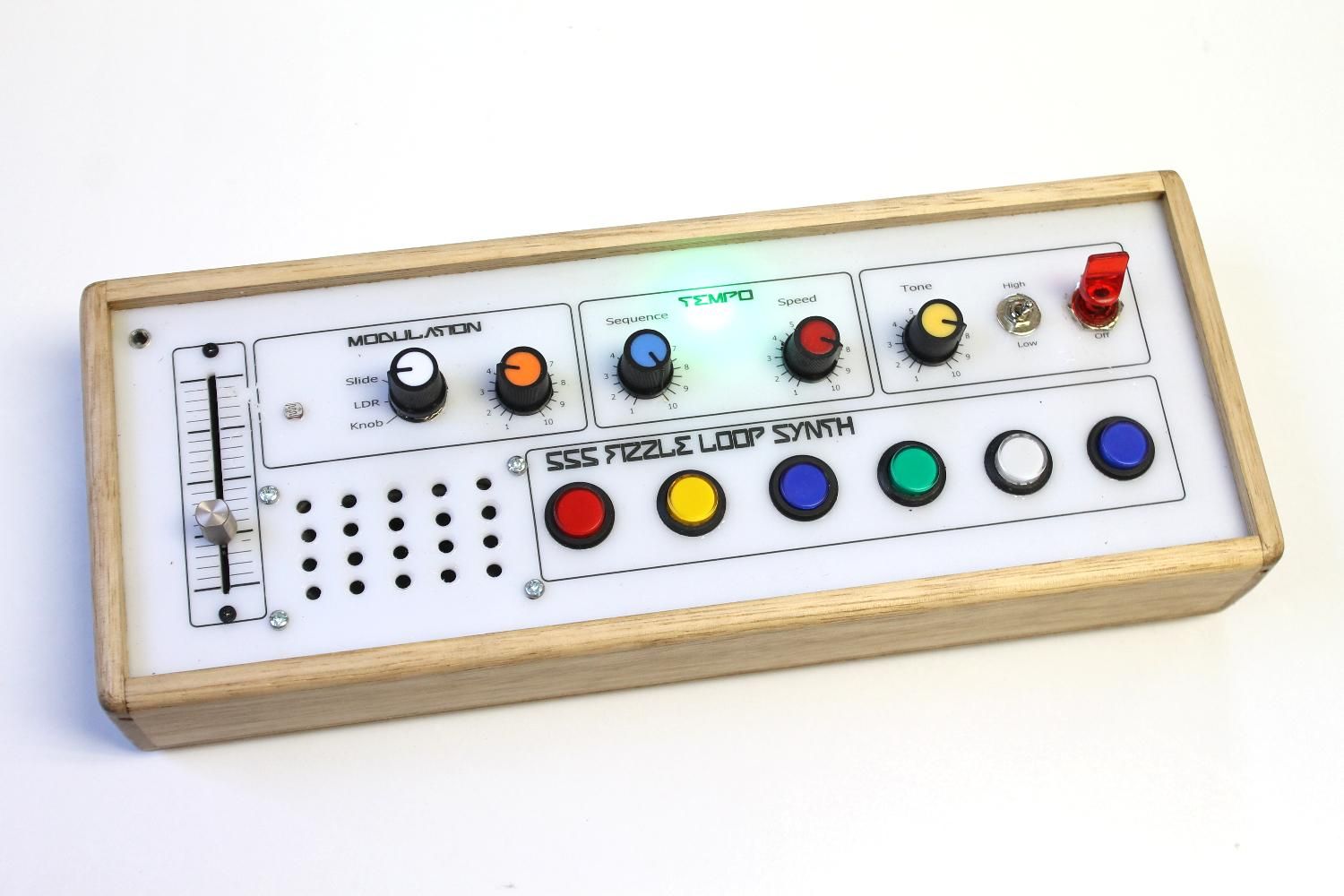 555 Fizzle Loop Synth V4 : 12 Steps (with Pictures) - Instructables