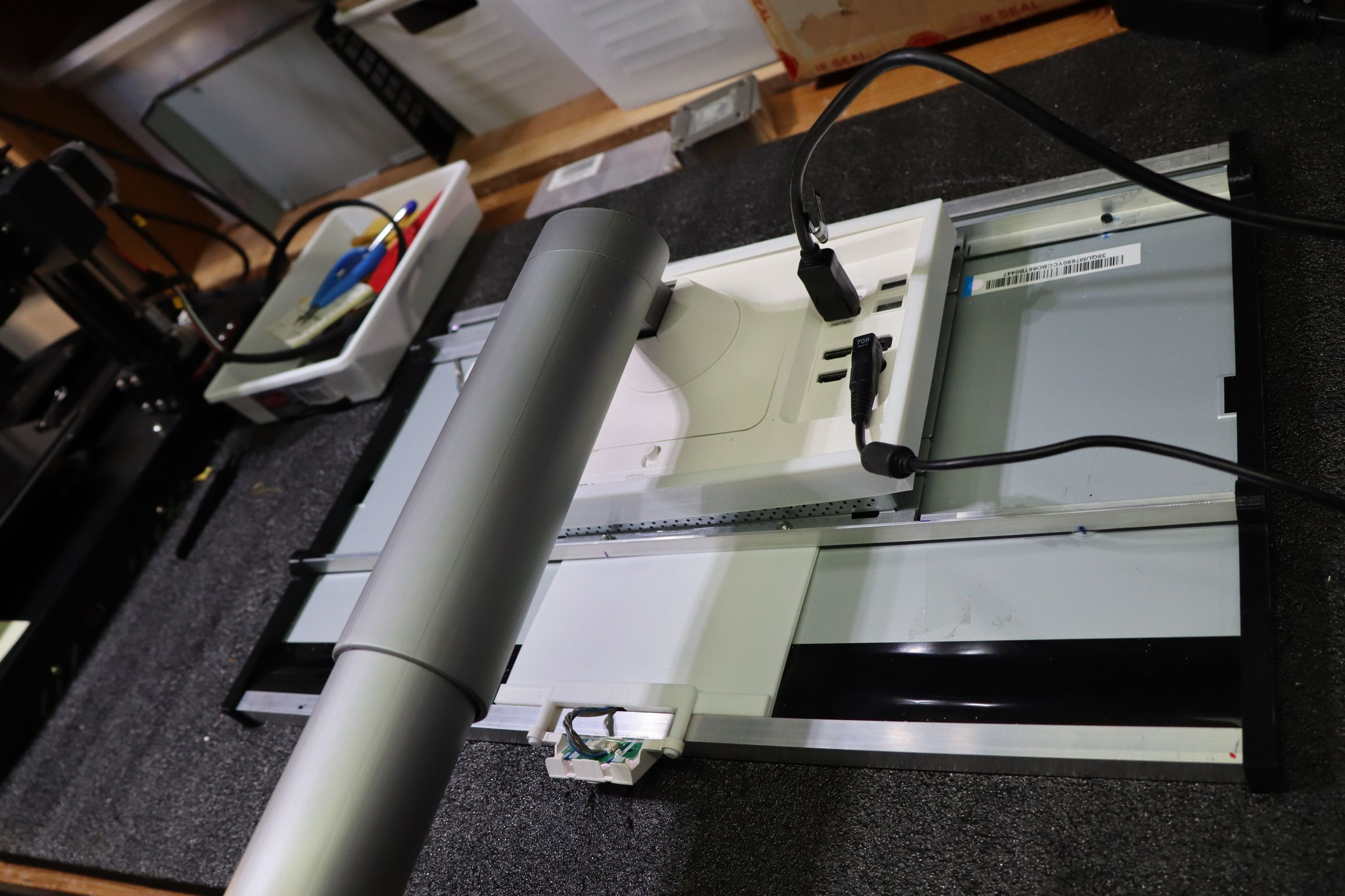 DIY 4K HDR 24 Inch Monitor for Less Than $100 : 14 Steps (with Pictures ...