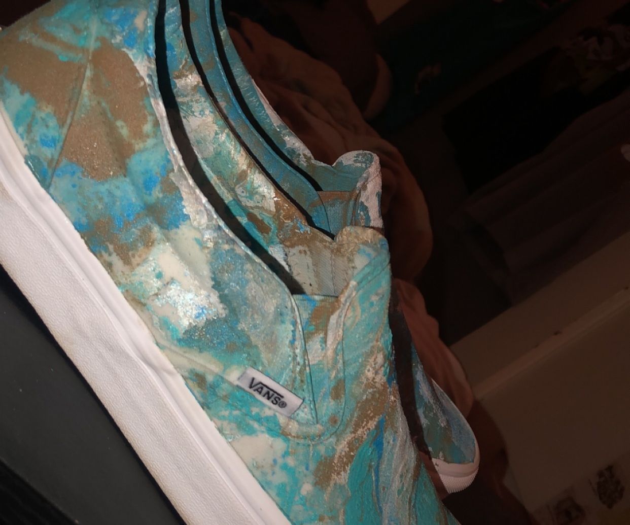 Hydro Dipped Vans : 5 Steps - Instructables