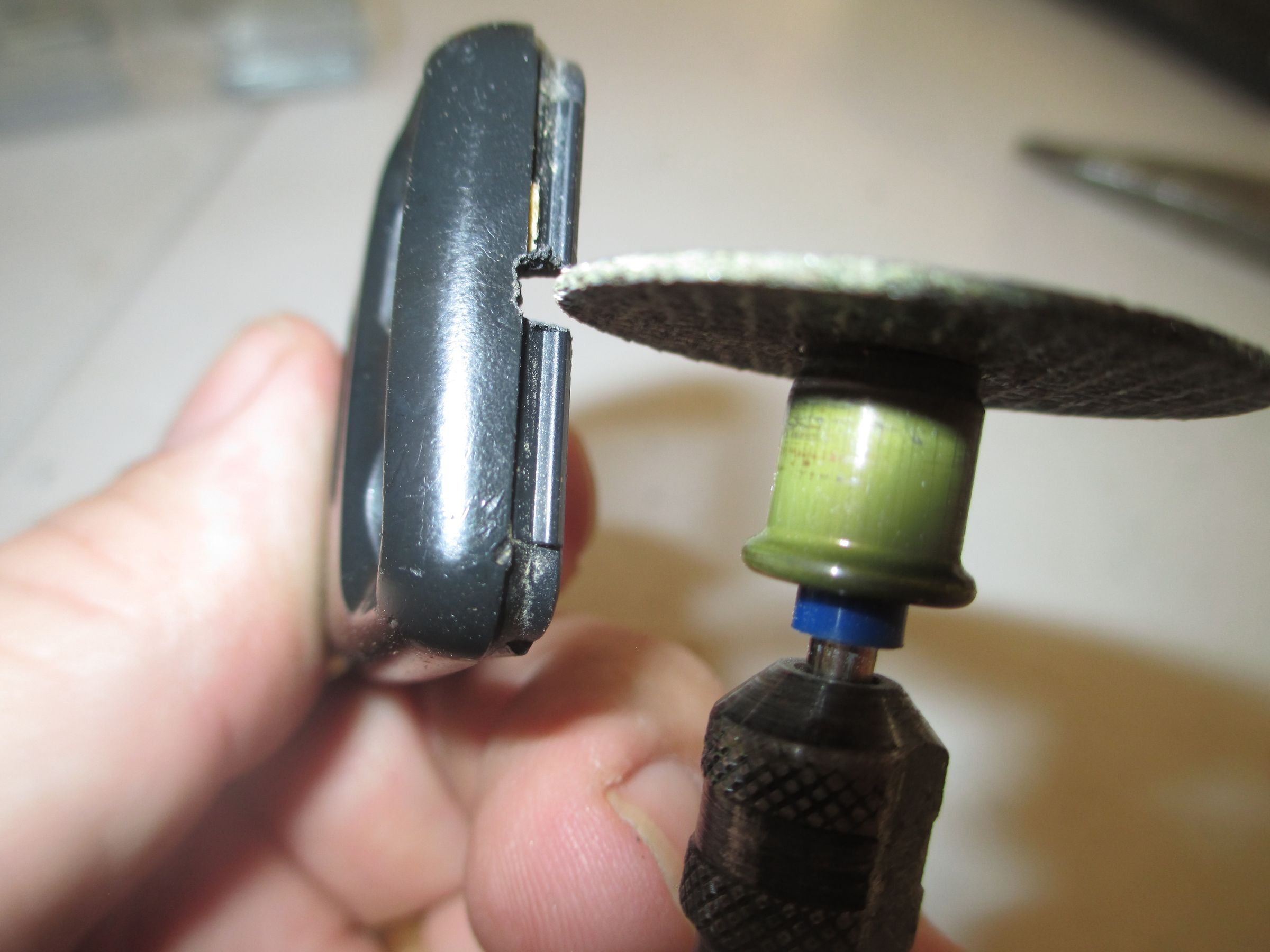 How to Fix Key FOB Keyless Entry for Ford : 15 Steps (with Pictures ...