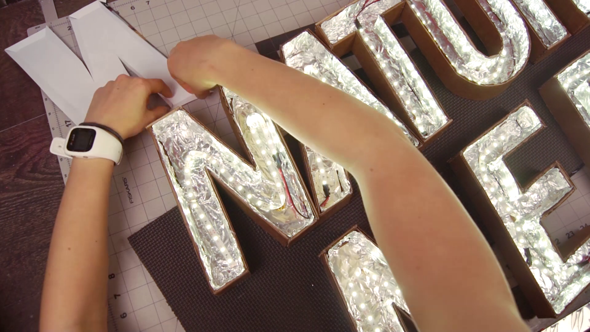 Comic Book LED Sign : 18 Steps (with Pictures) - Instructables