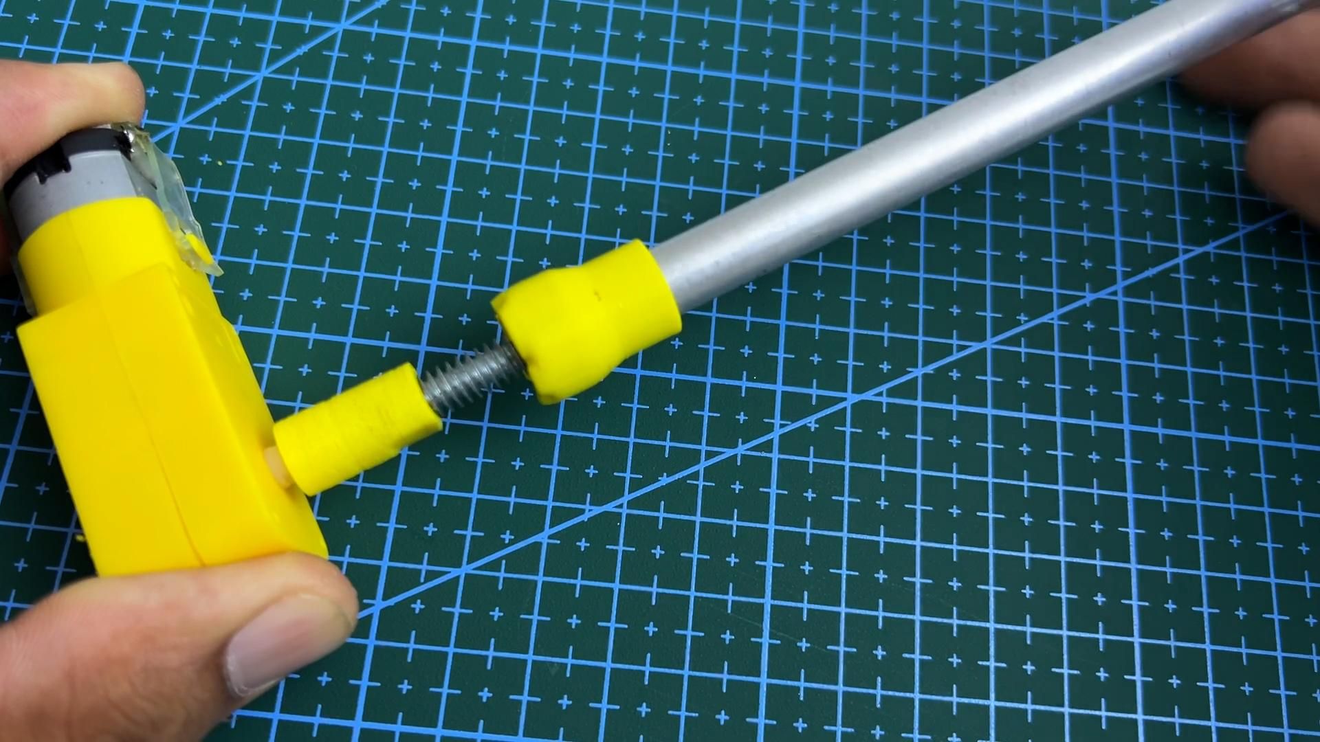 Mechanical Linear Actuator : 6 Steps (with Pictures) - Instructables