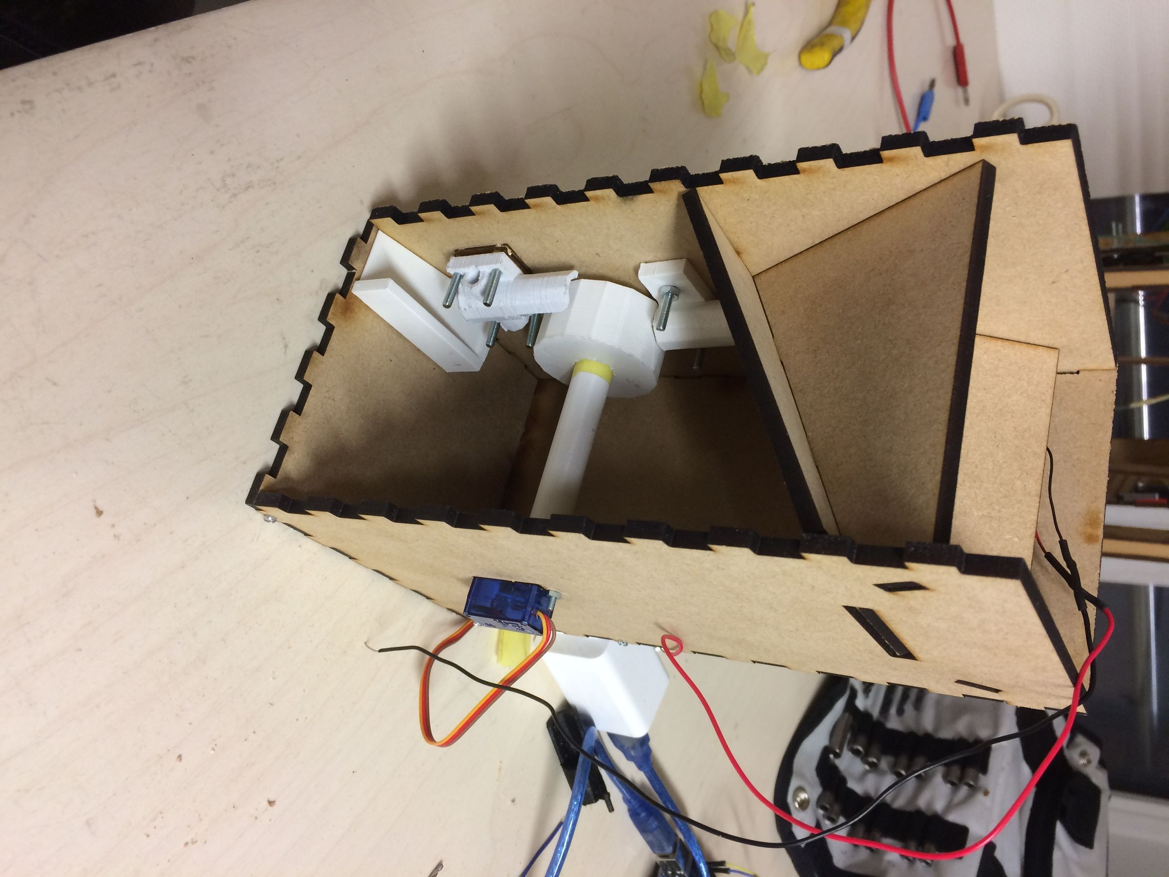 The Automatic Pill Dispenser : 10 Steps (with Pictures) - Instructables