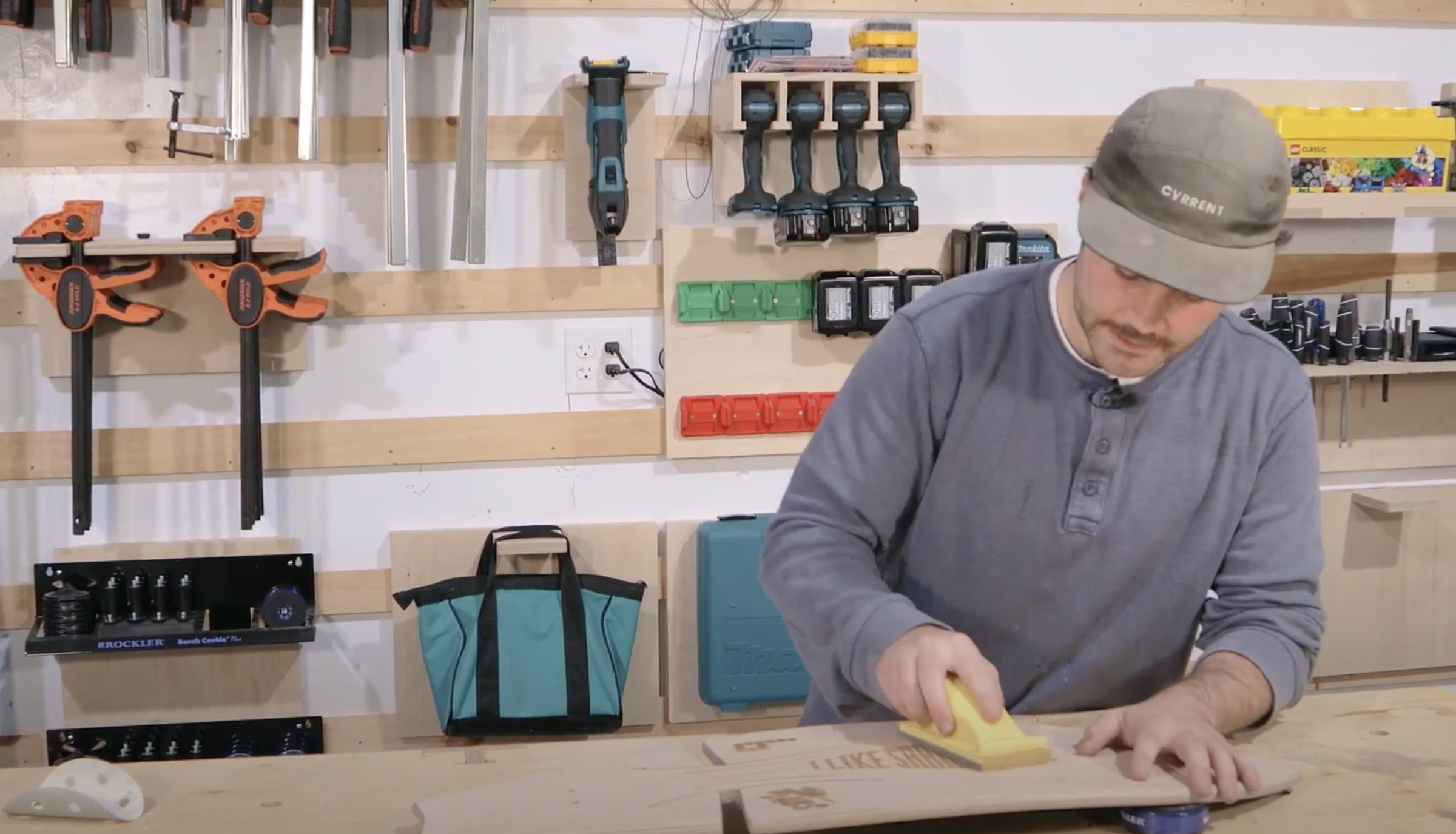 DIY Composite Layup and Vacuum Bagging - Making a Carbon Fiber RipSurf ...