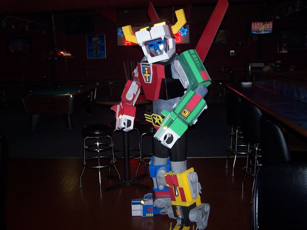 Voltron Costume : 6 Steps (with Pictures) - Instructables