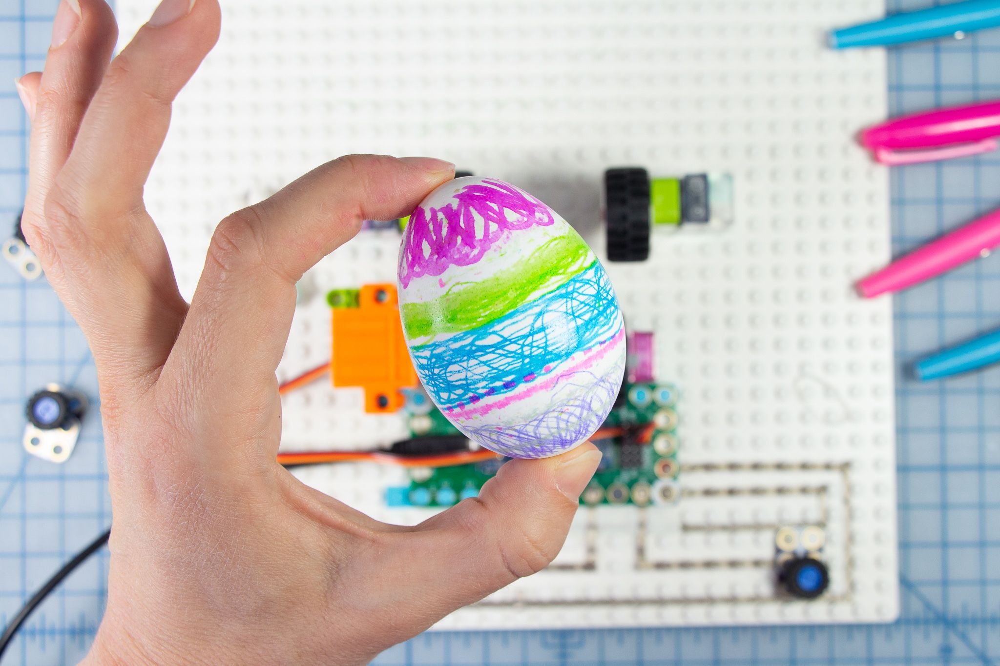 "L-egg-o" Lego Egg Decorator Robot : 14 Steps (with Pictures ...