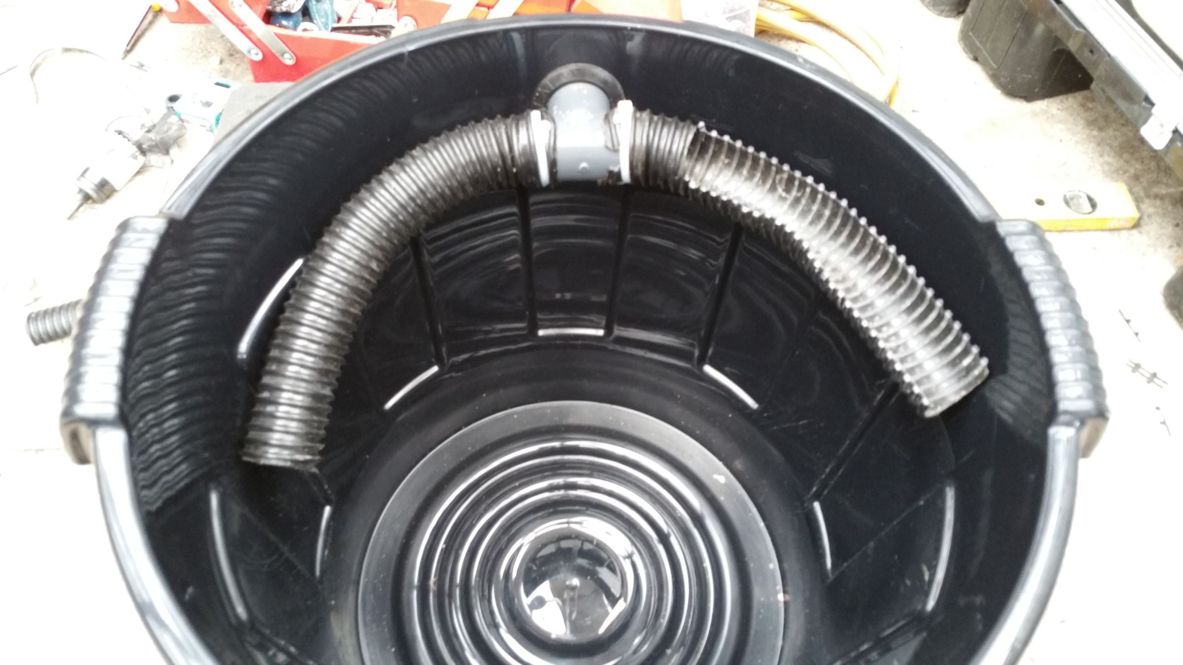 Fly Farm Box. Maggot Box. : 8 Steps (with Pictures) - Instructables