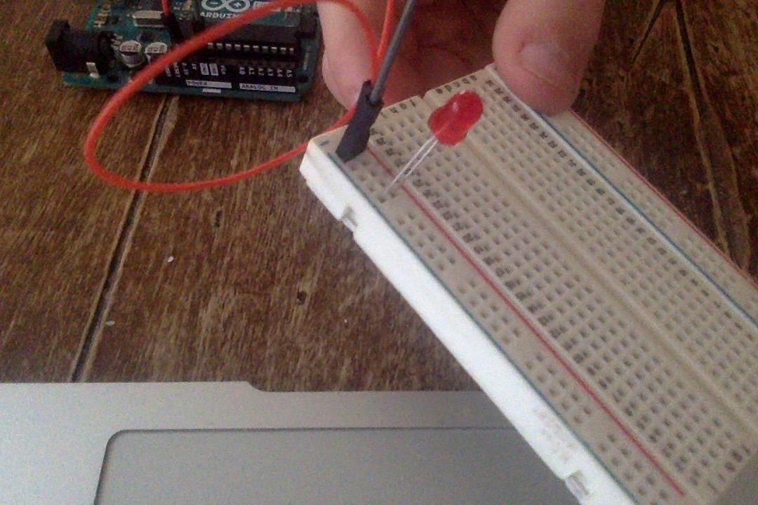 How to Make an Arduino LED Light Up! (Arduino Basics) : 4 Steps ...