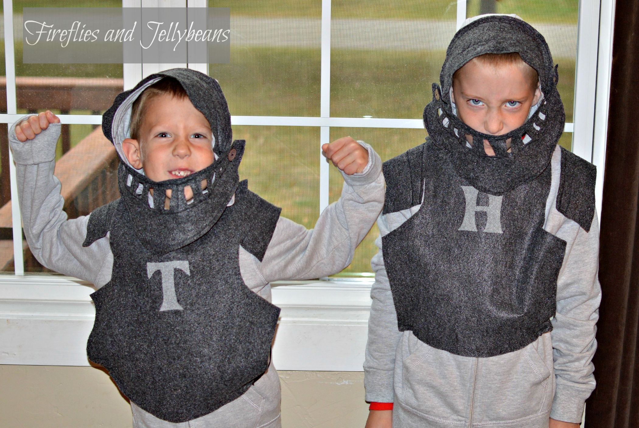 Knight Hoodie : 6 Steps (with Pictures) - Instructables