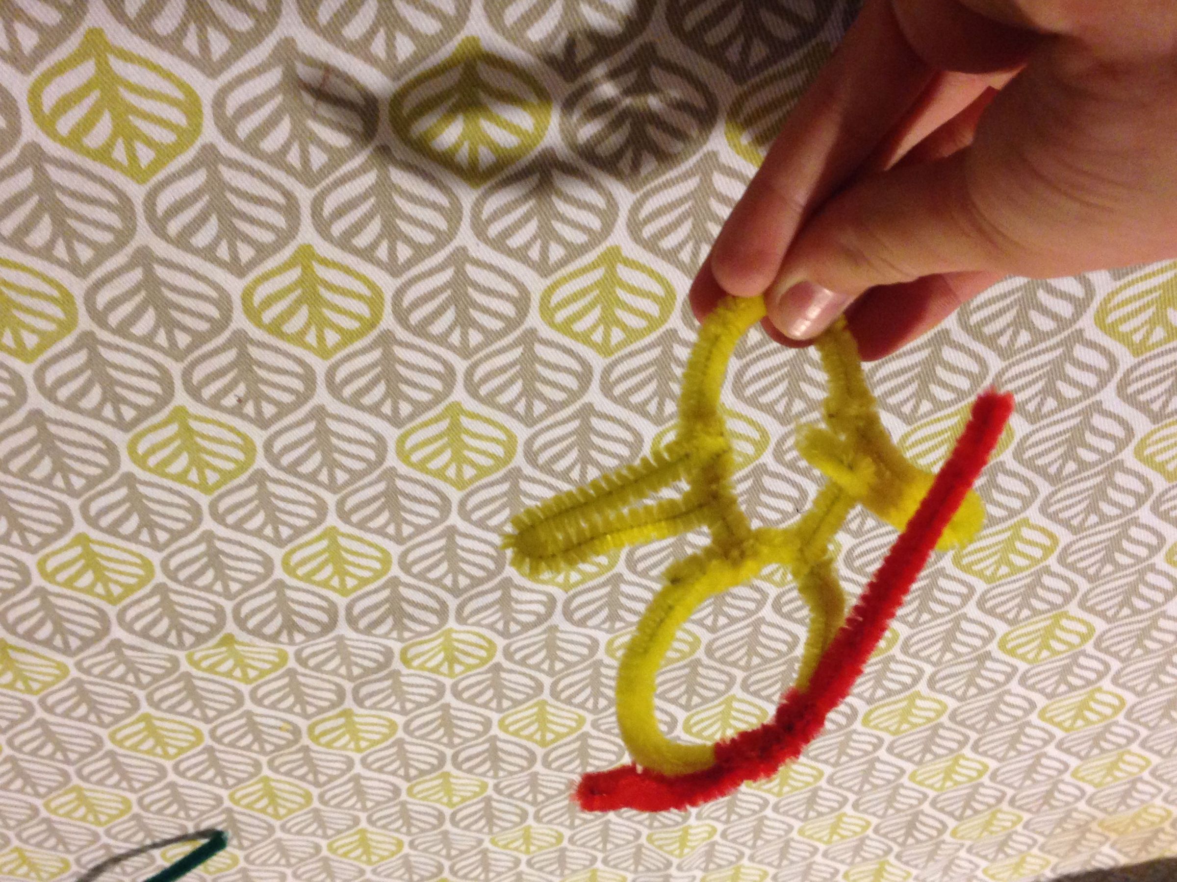 LITTLE MERMAID PIPE CLEANER : 7 Steps - Instructables