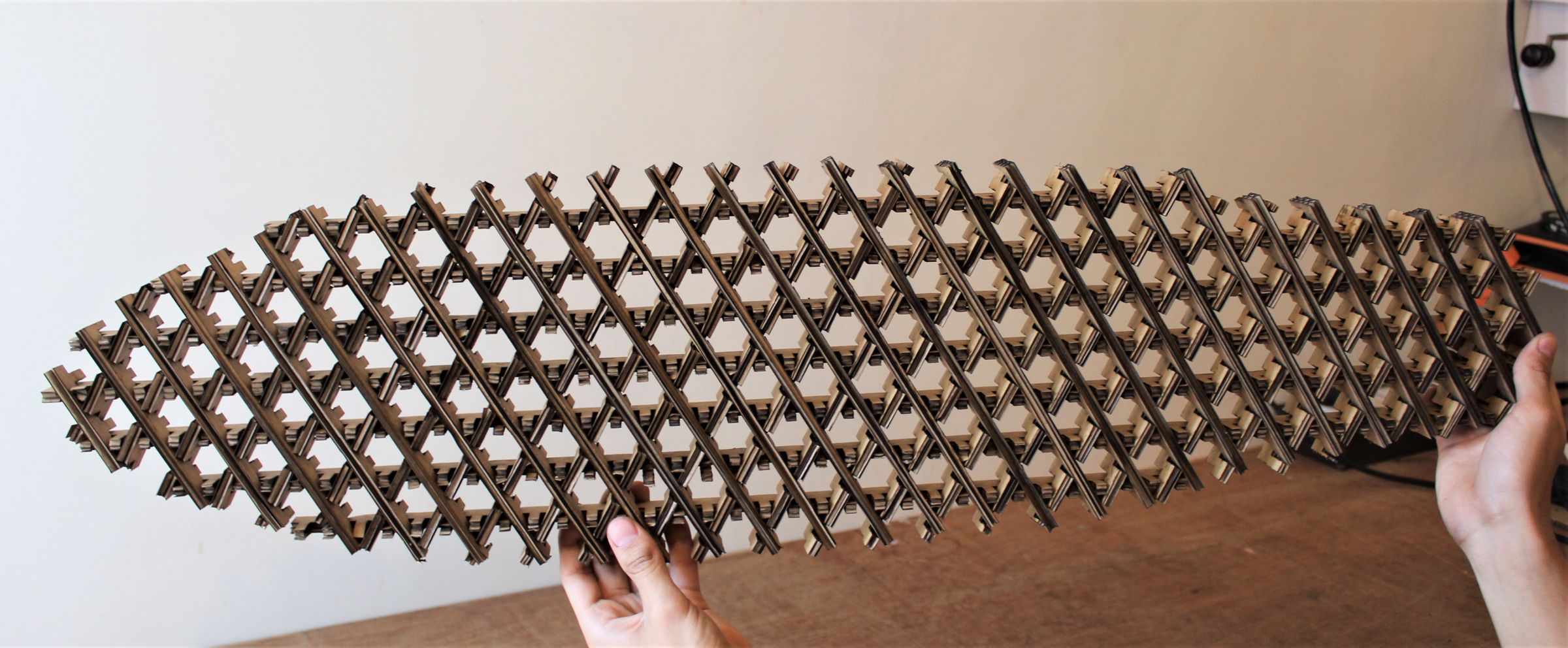 Quarter Iso-grid Cardboard Longboard : 15 Steps (with Pictures ...