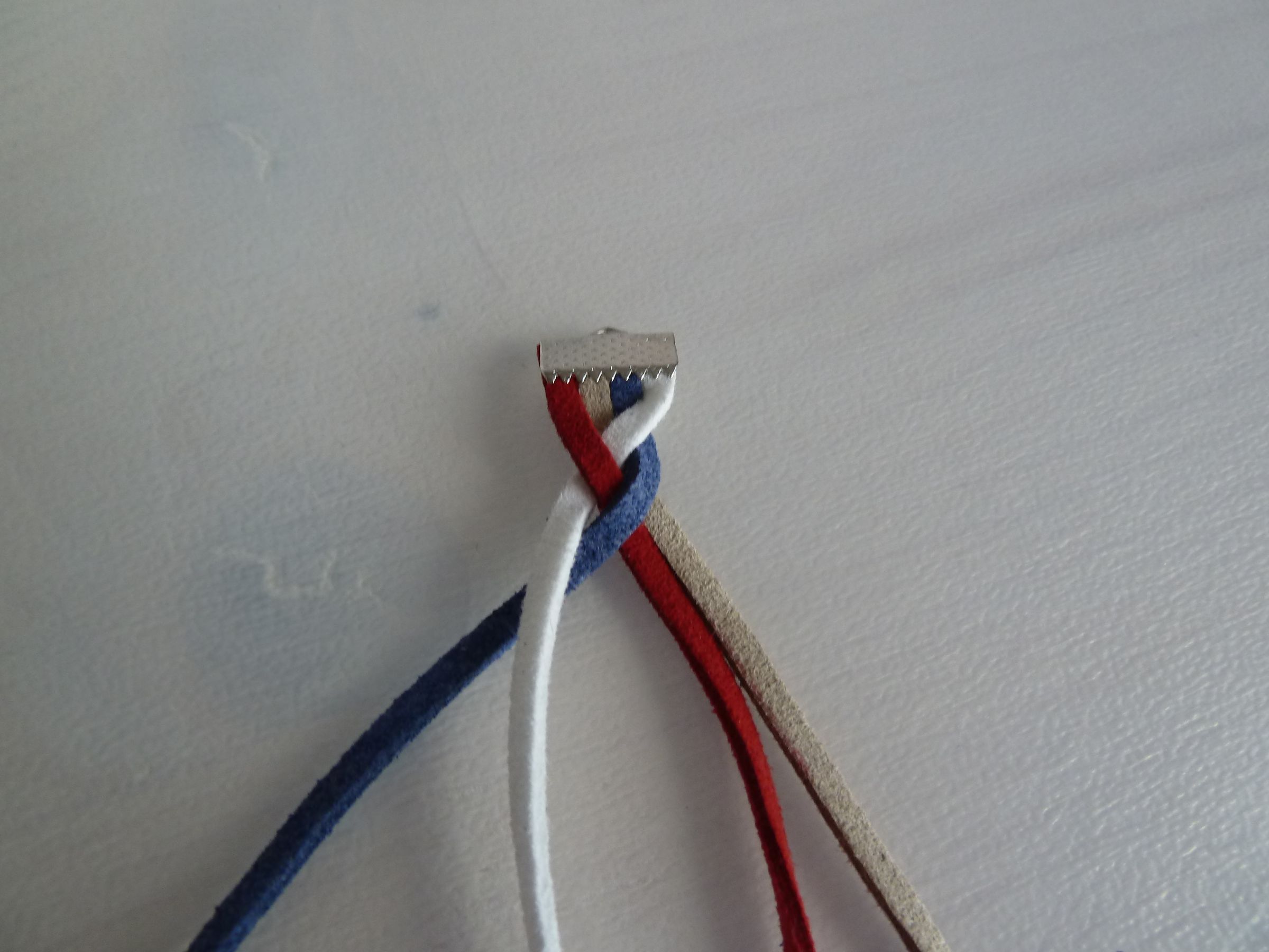 Four Strands Braided Bracelets : 8 Steps (with Pictures) - Instructables