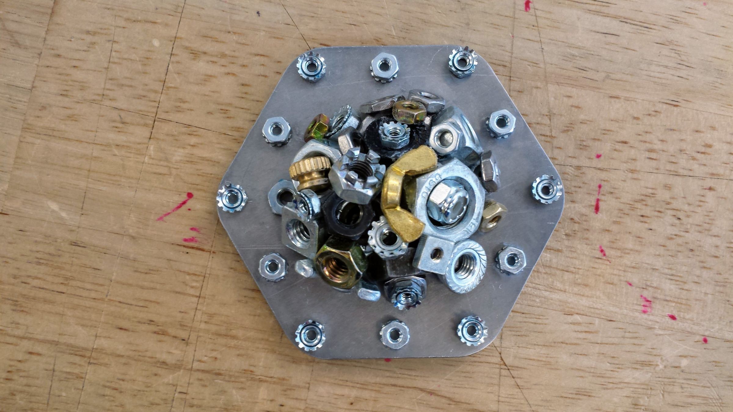 Nutcase [for Loose Screws] : 9 Steps (with Pictures) - Instructables