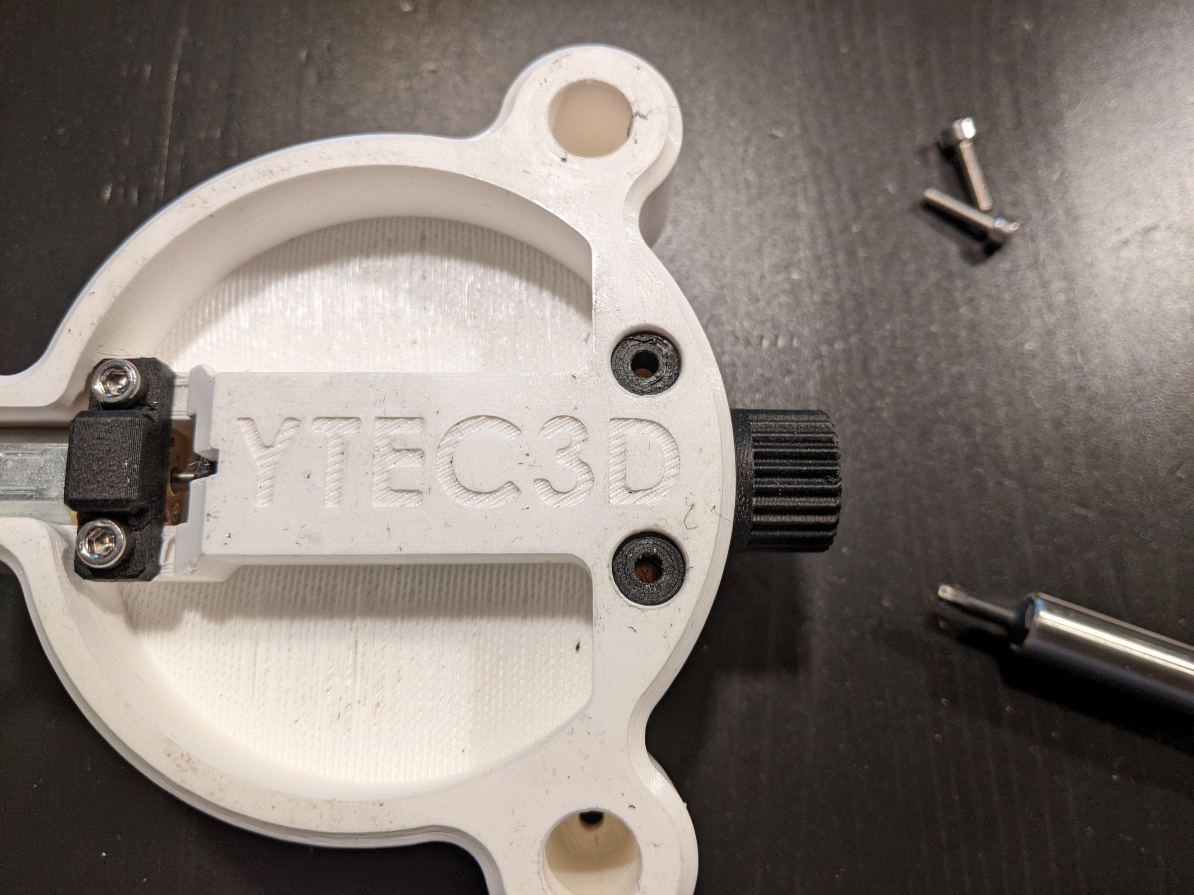 Motorized Portal Illusion Sculpture : 6 Steps (with Pictures ...