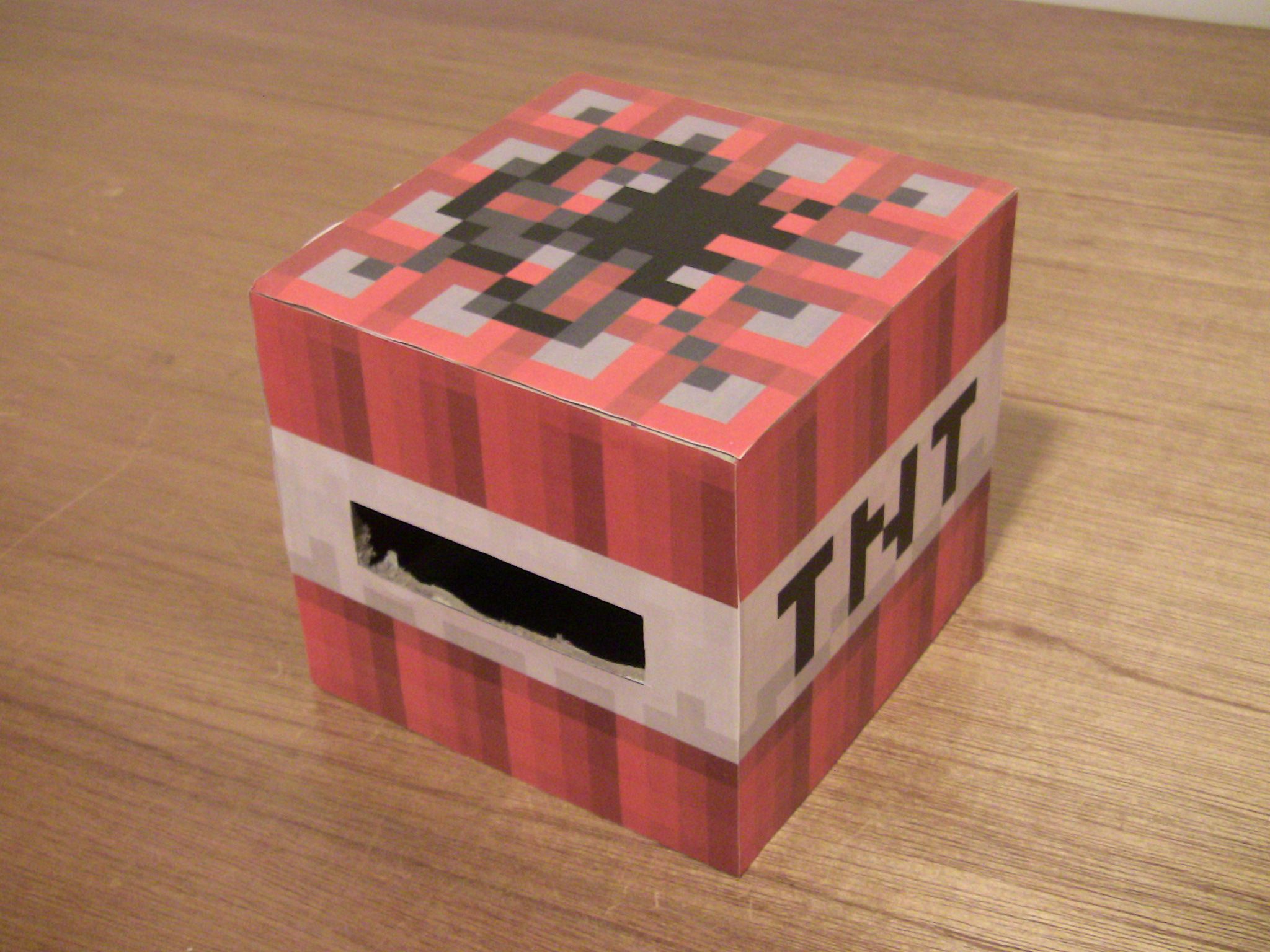 Minecraft TNT Clock : 5 Steps (with Pictures) - Instructables