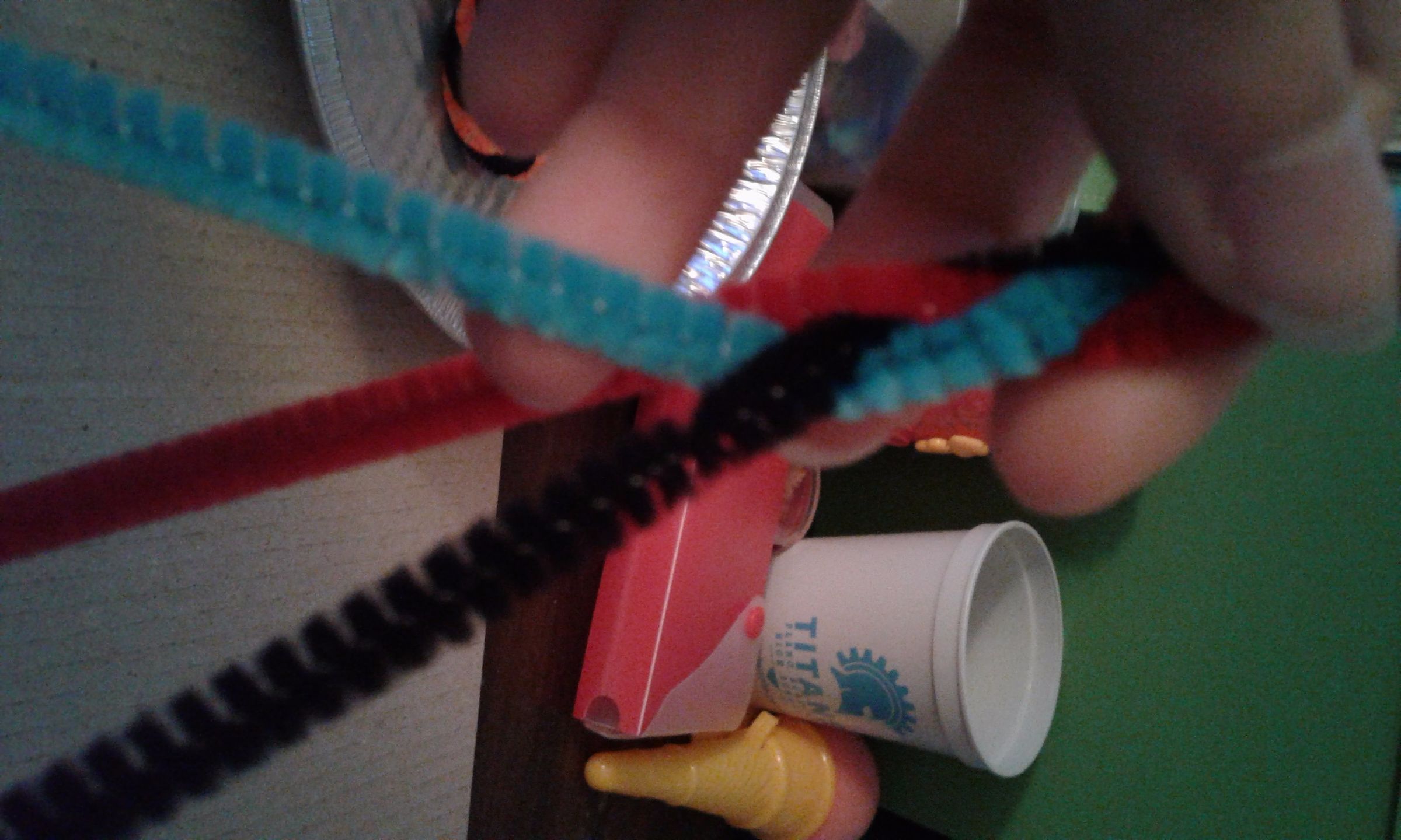 DIY Bracelets With Pipe Cleaners (2 or More Strands) : 3 Steps ...