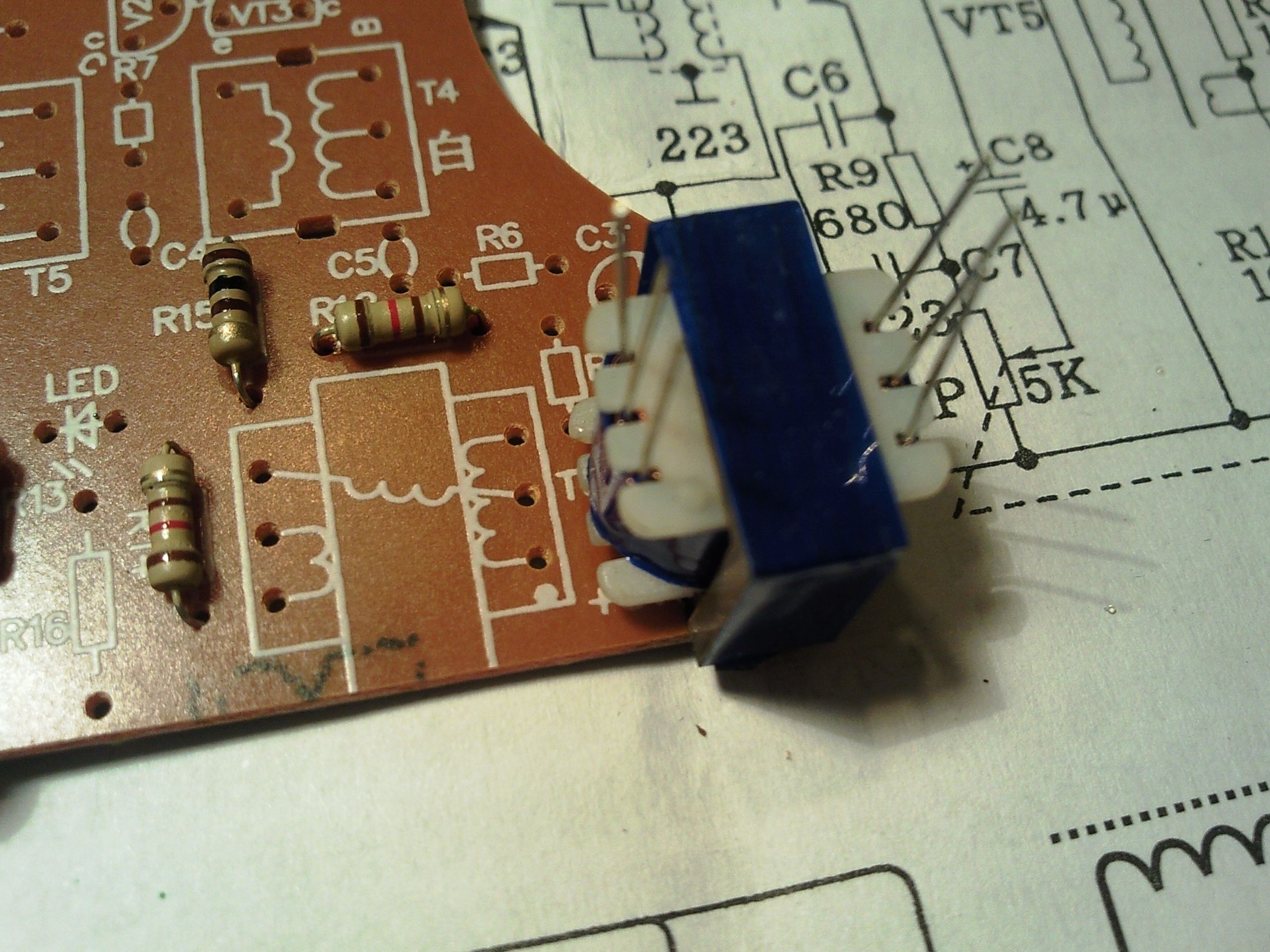 Assembling AM Radio Receiver Kit : 9 Steps (with Pictures) - Instructables