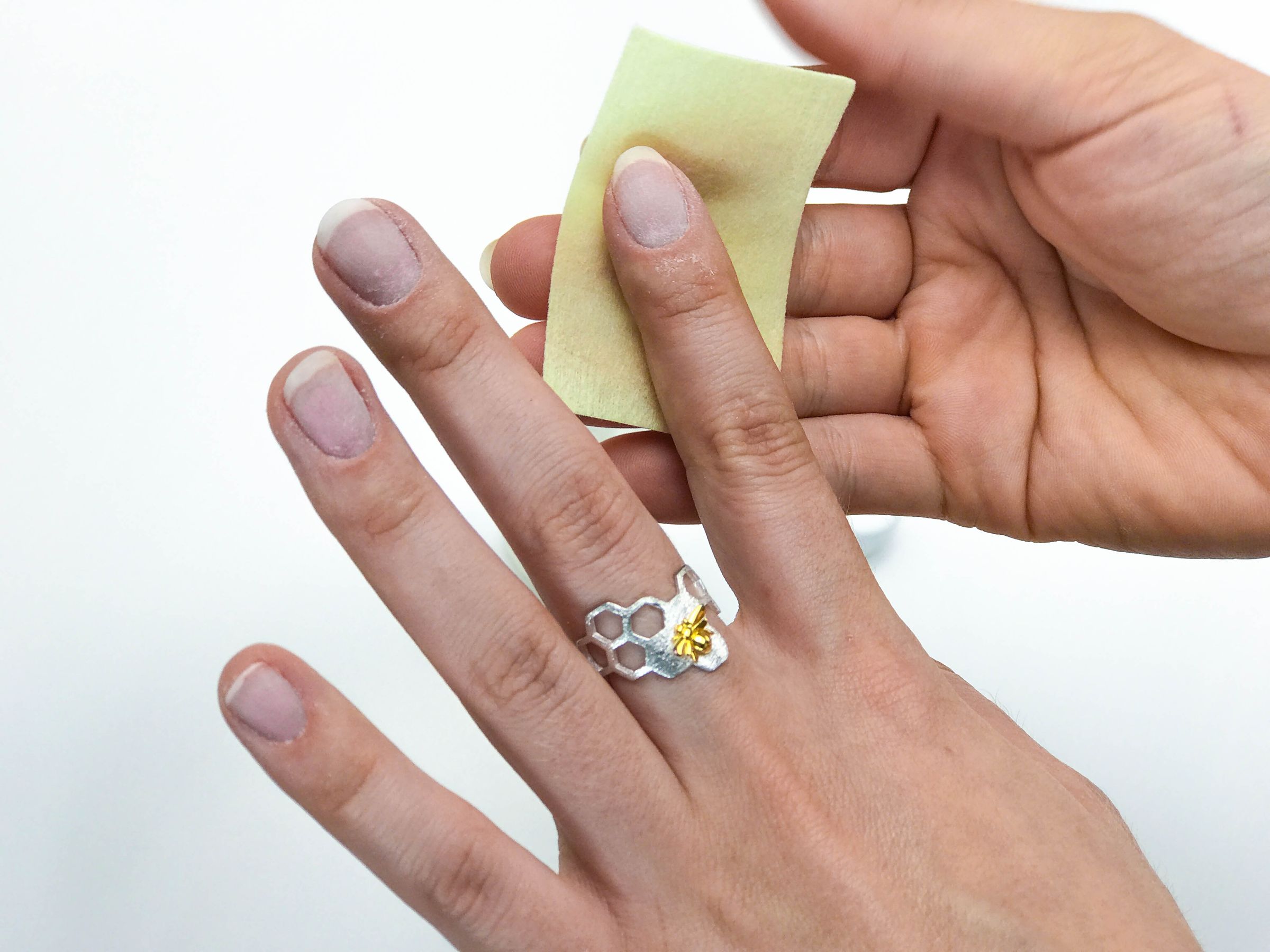 Gel Polish Like a Pro at Home : 12 Steps (with Pictures) - Instructables