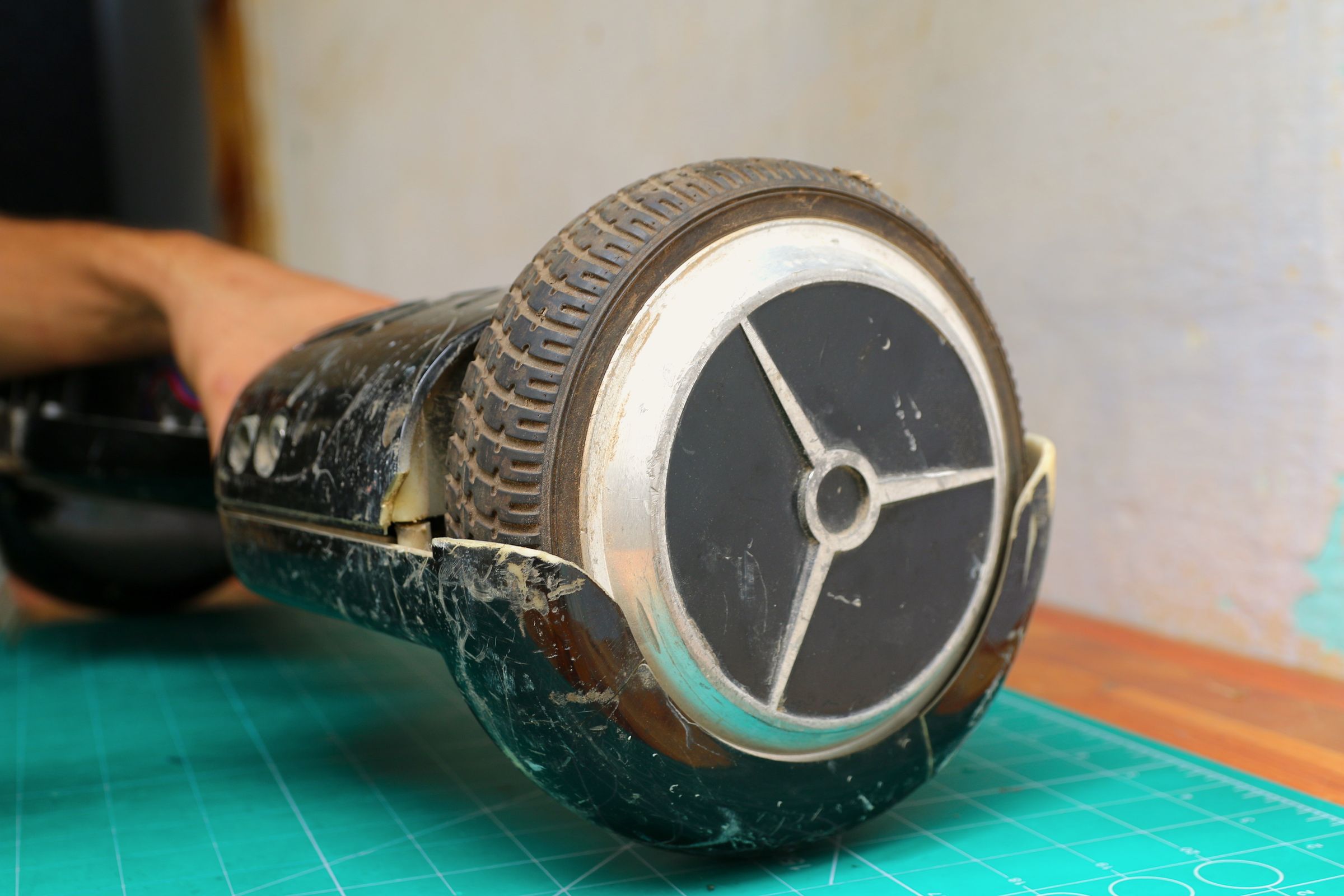 DIY Wind Generator : 13 Steps (with Pictures) - Instructables