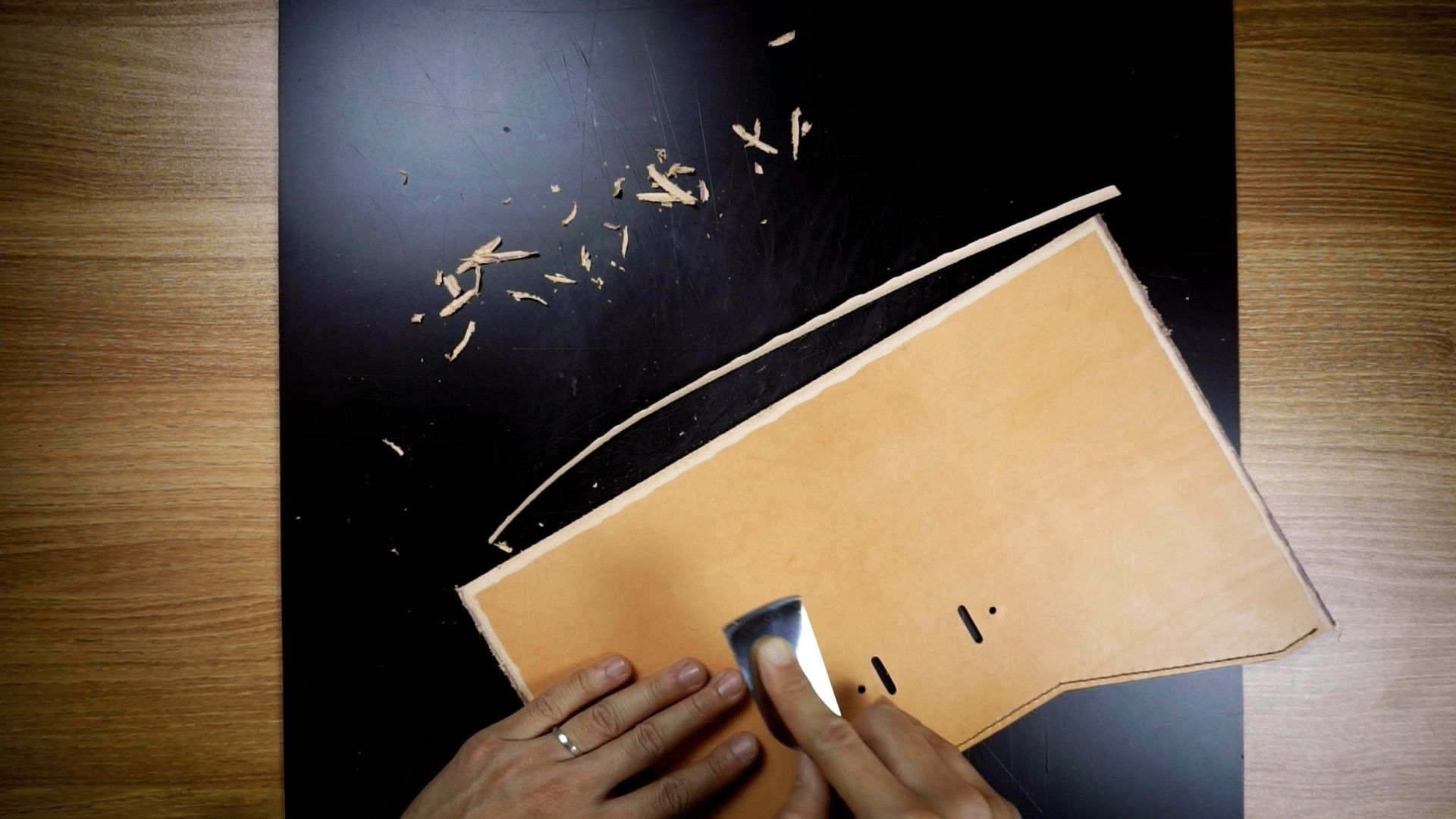 Making a Leather Briefcase : 20 Steps (with Pictures) - Instructables