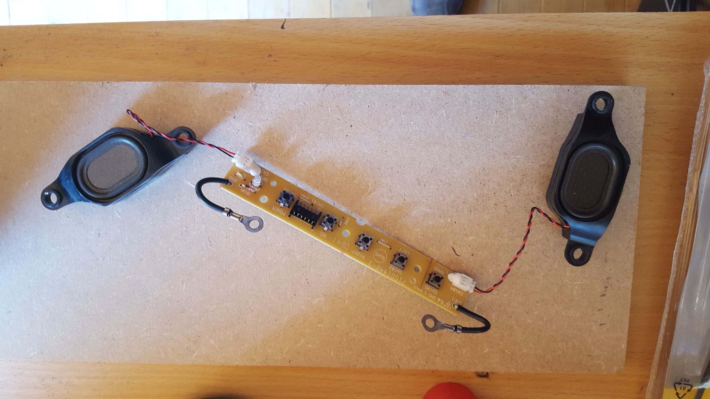 Cheap Retro Gaming Arcade Table With Integrated Display : 7 Steps (with ...