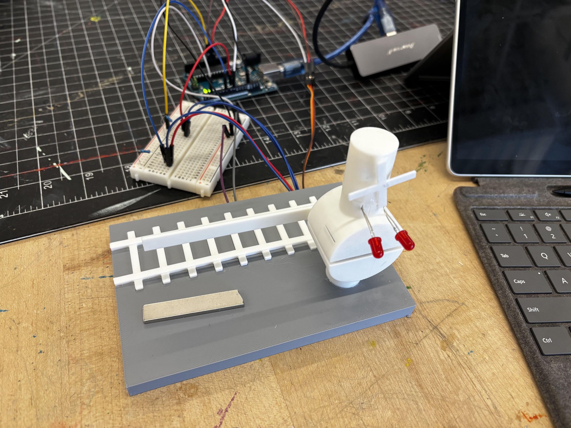 Creating a Functioning Mini Railway Crossing : 7 Steps - Instructables
