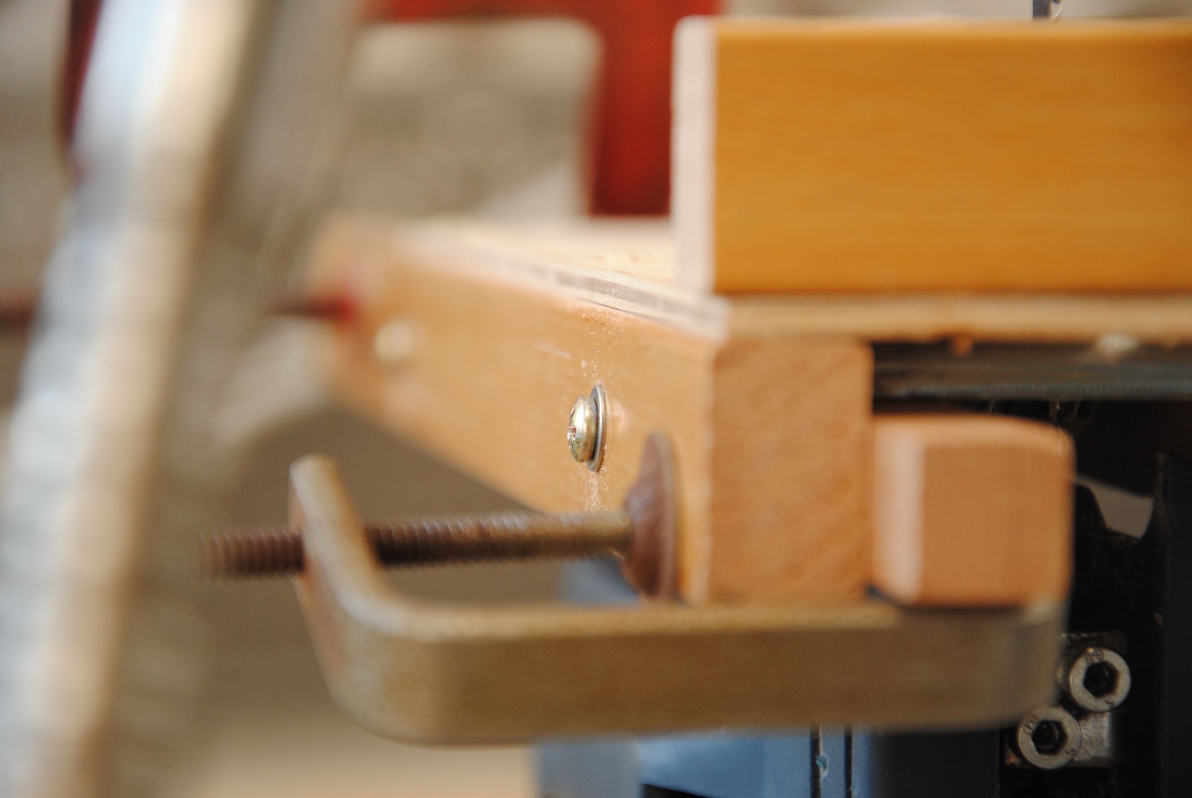 DIY Jigsaw Crosscut Sled - Perfect Jigsaw Cuts Every Single Time! : 8 ...