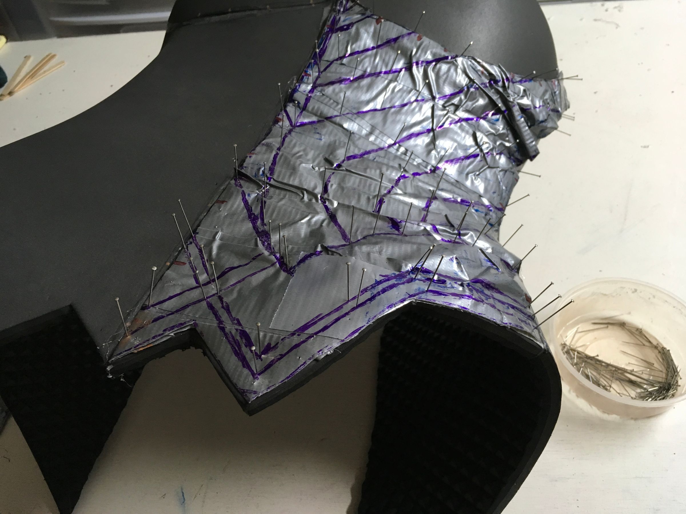 Wonder Woman Cosplay: Body Armour and Gladiator Skirt : 11 Steps (with ...
