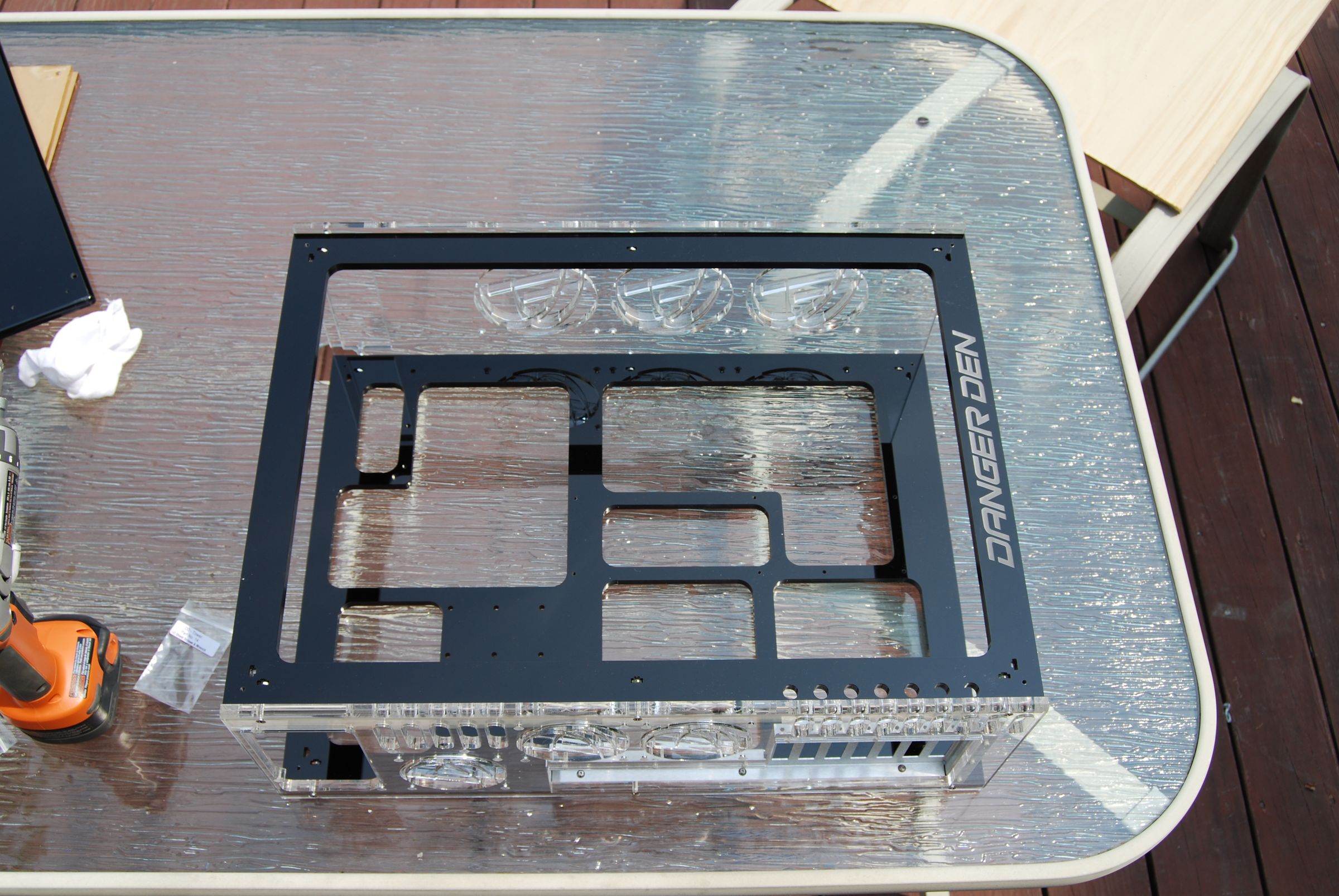 Danger Den / Nvidia Tri SLI Water Cooled Gaming PC : 7 Steps ...