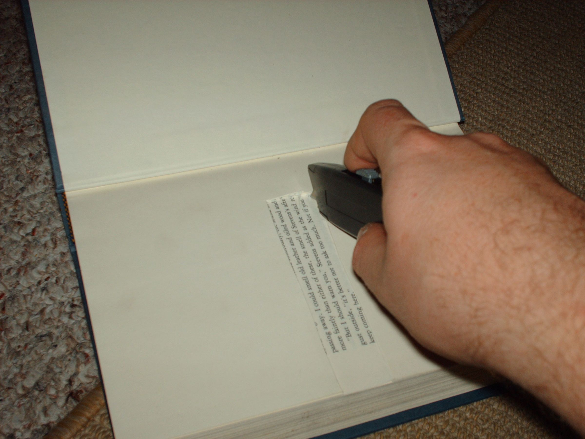 Invisible Book Shelf : 9 Steps (with Pictures) - Instructables