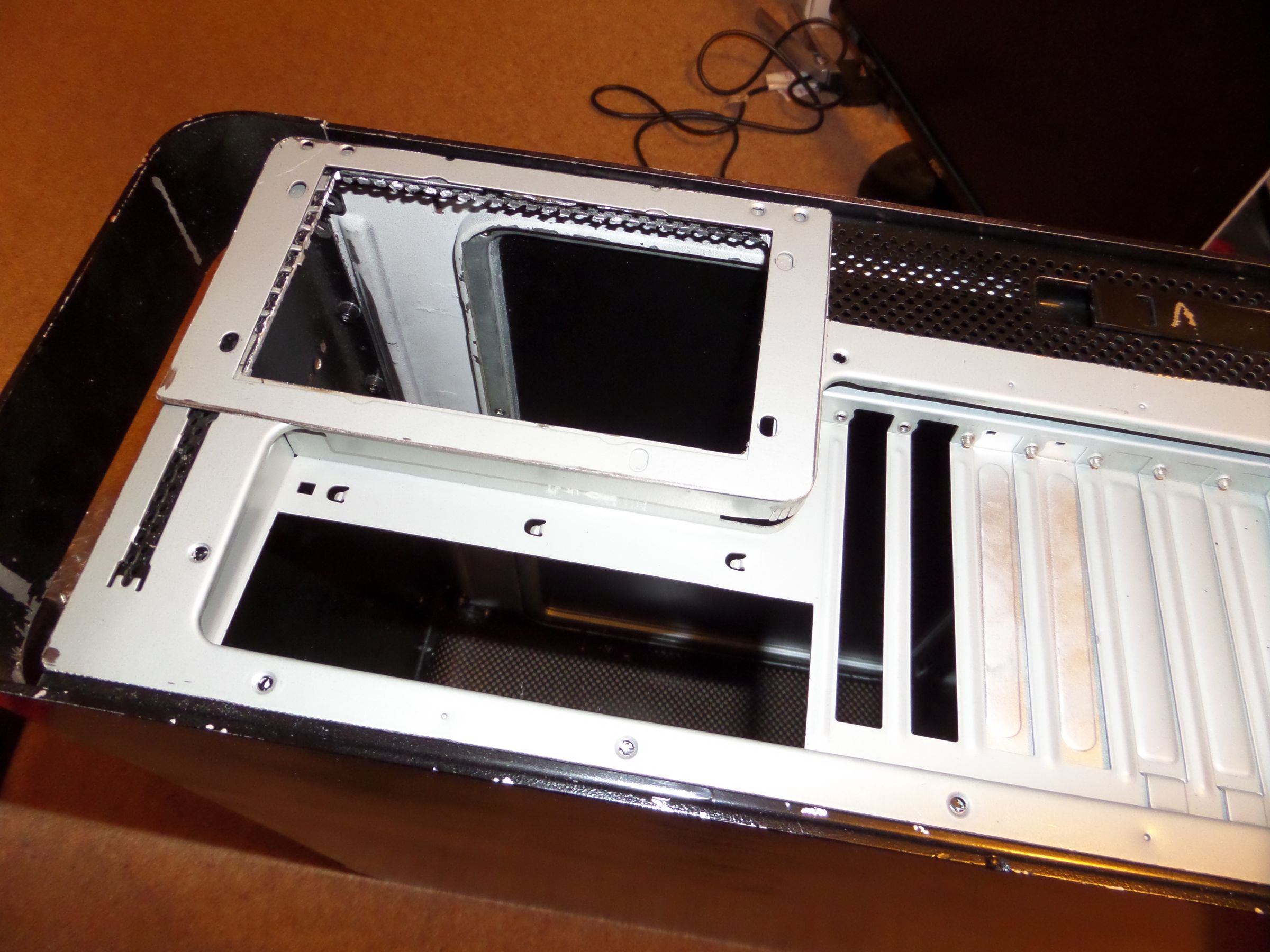 Maliwan Mac G5 Case Mod : 6 Steps (with Pictures) - Instructables