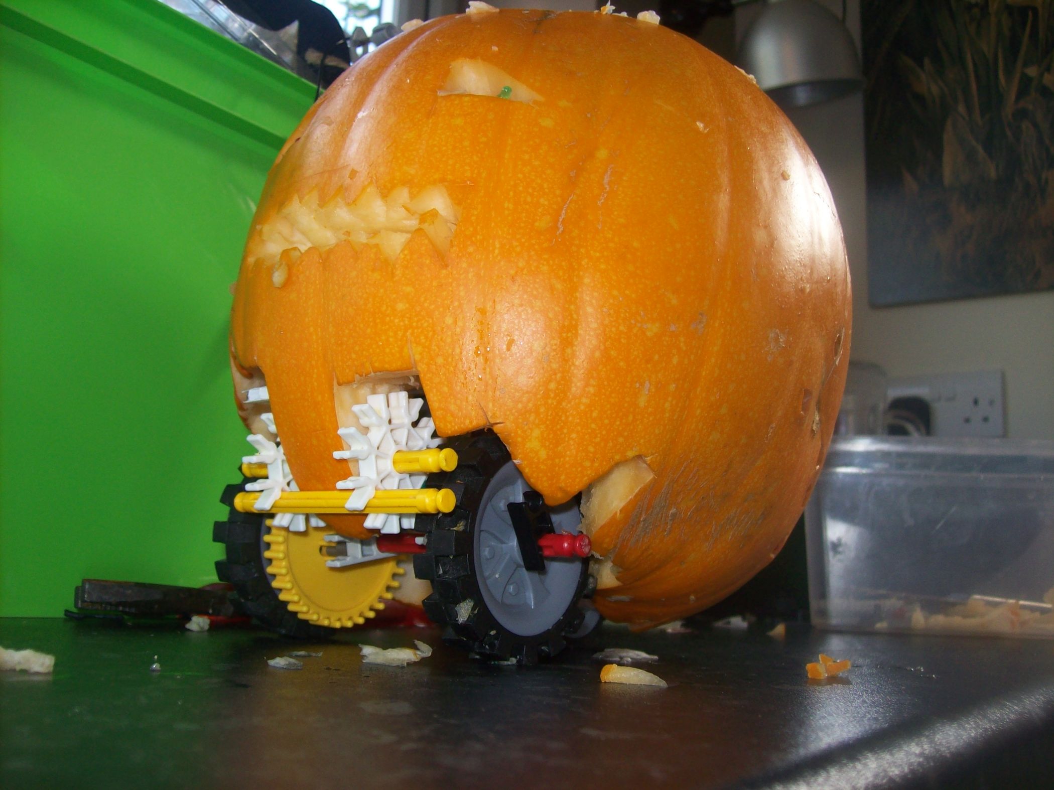 Robo-Pumpkin! : 23 Steps (with Pictures) - Instructables